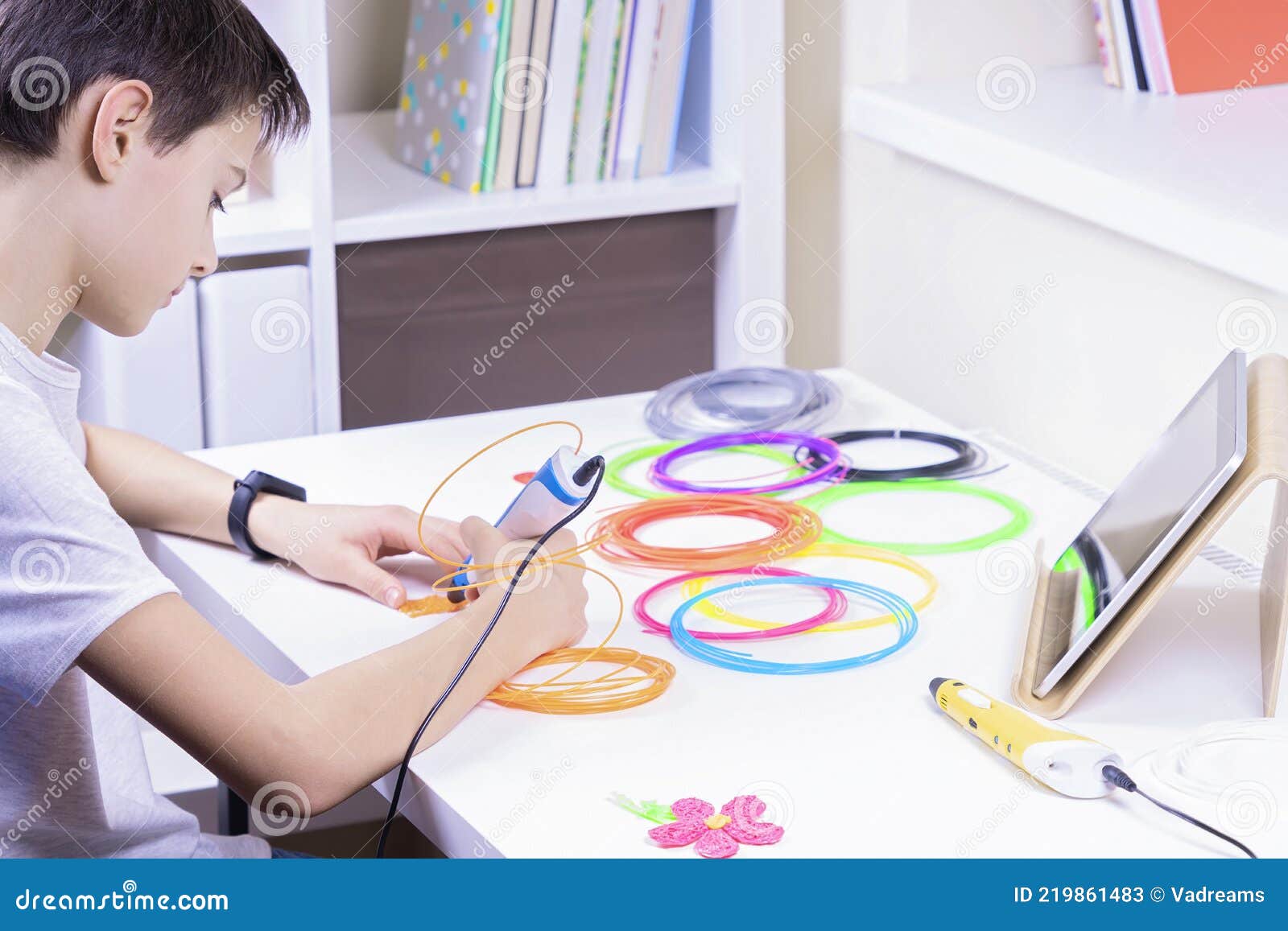 Creating Technology Royalty-Free Stock Photo | CartoonDealer.com #7939371