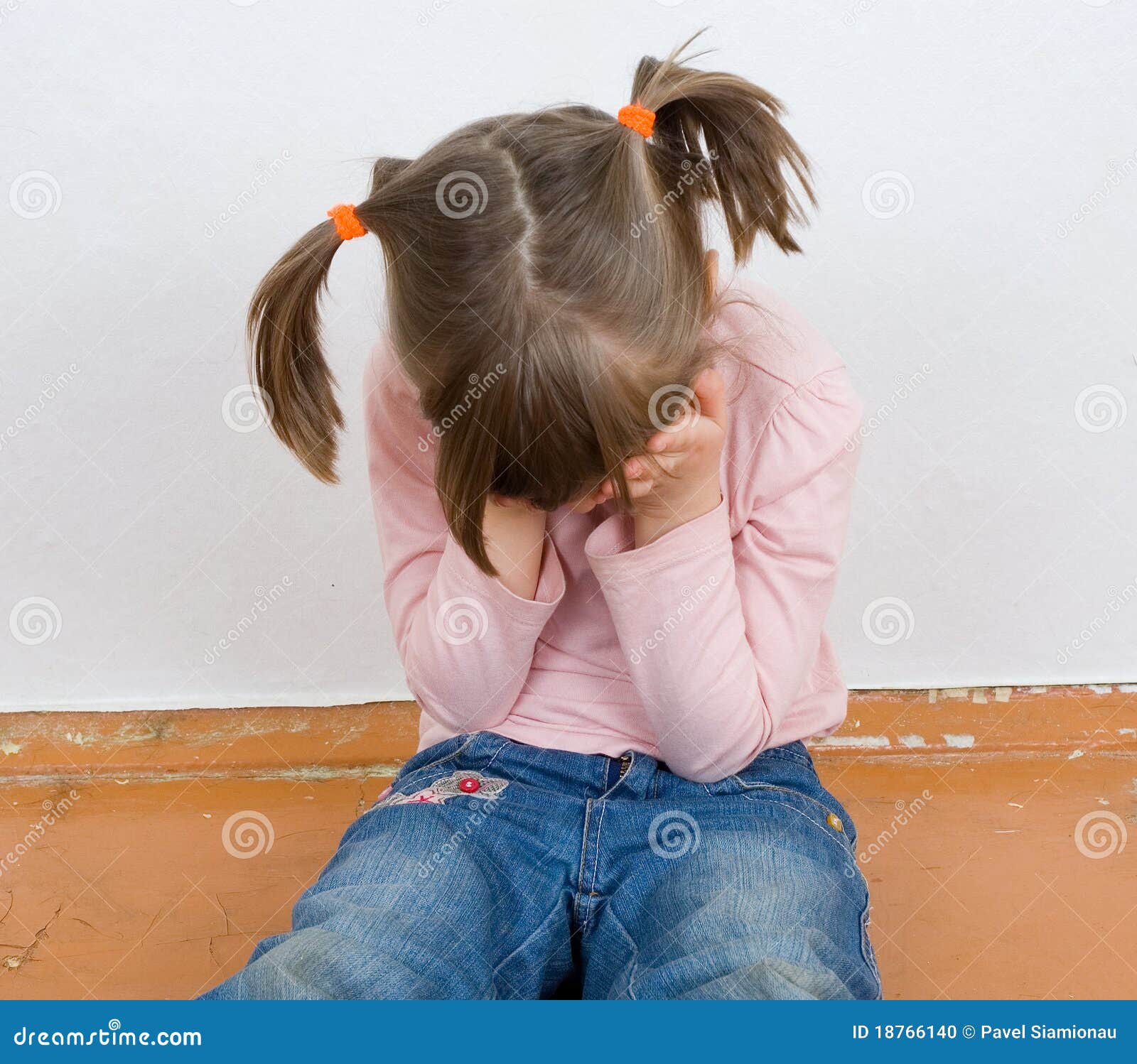 Child cry stock photo. Image of fear, caucasian, little - 18766140