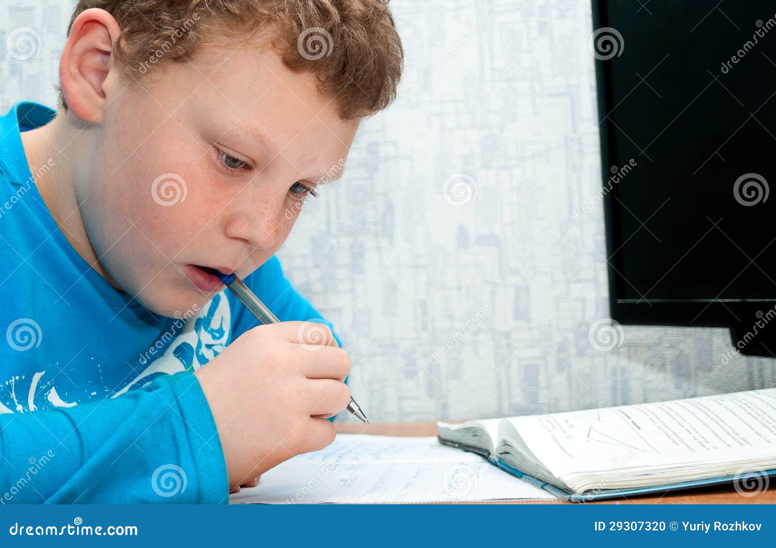 Child doing homework stock photo. Image of idea, teaching - 29307320