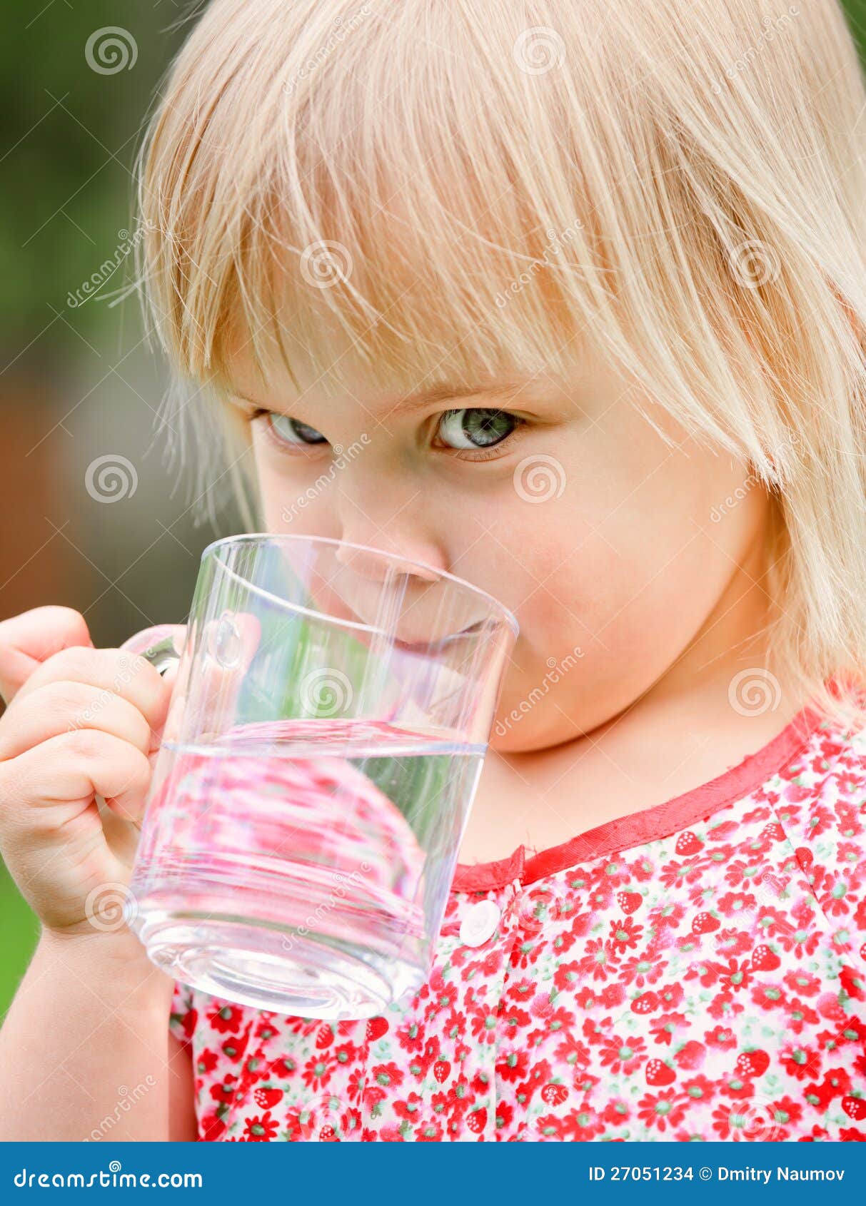 Child drinking water stock photo. Image of green, aqua - 27051234