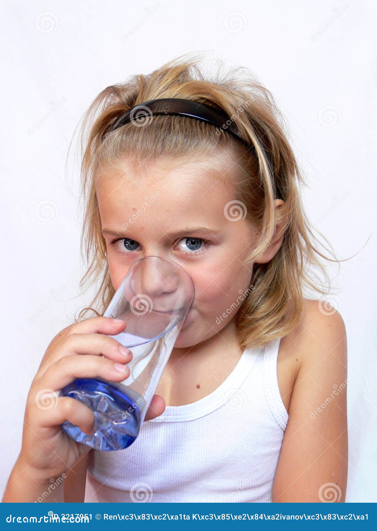 Child drinking water stock image. Image of student, nature - 3217951