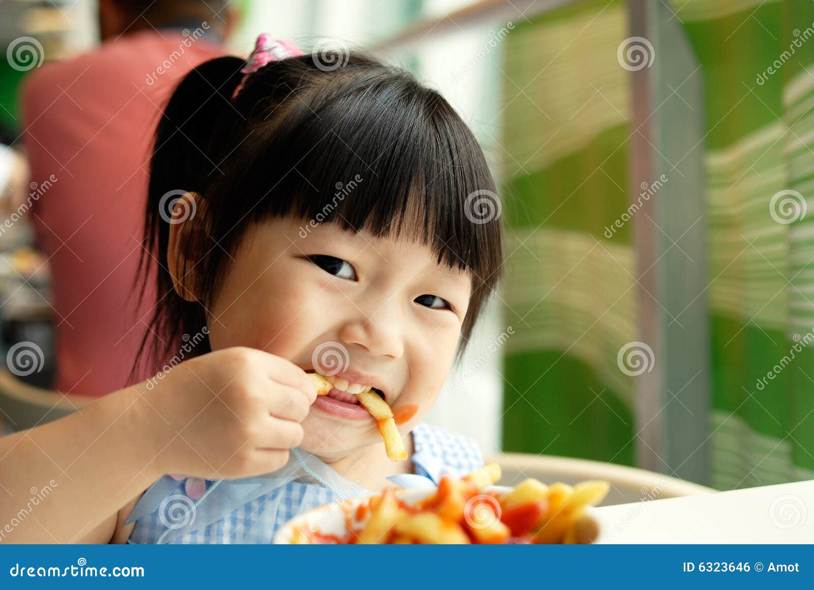 The child eat fries stock photo. Image of health, ingredients - 6323646