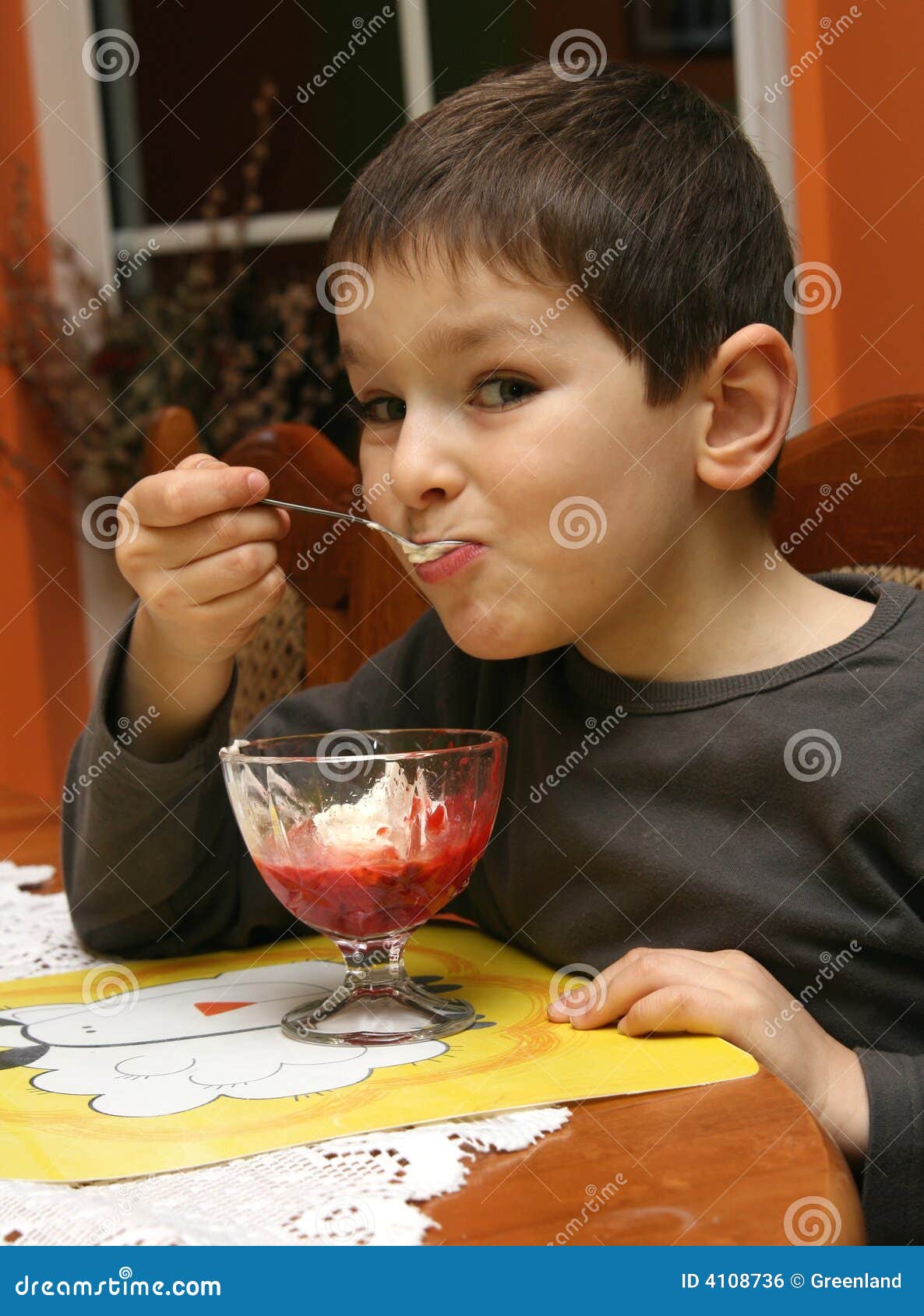 Child eating dessert stock photo. Image of hungry, food - 4108736