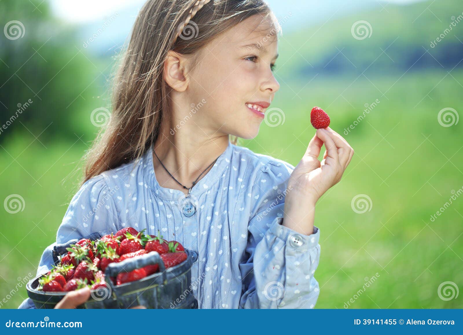Child Eating Strawberries in a Field Stock Image - Image of beautiful ...
