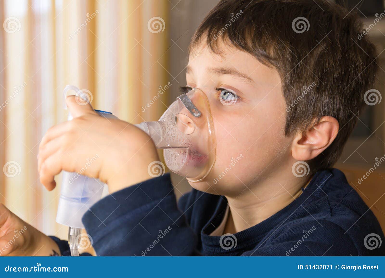 Child with Electric Nebulizer Stock Image - Image of instrument, medic ...