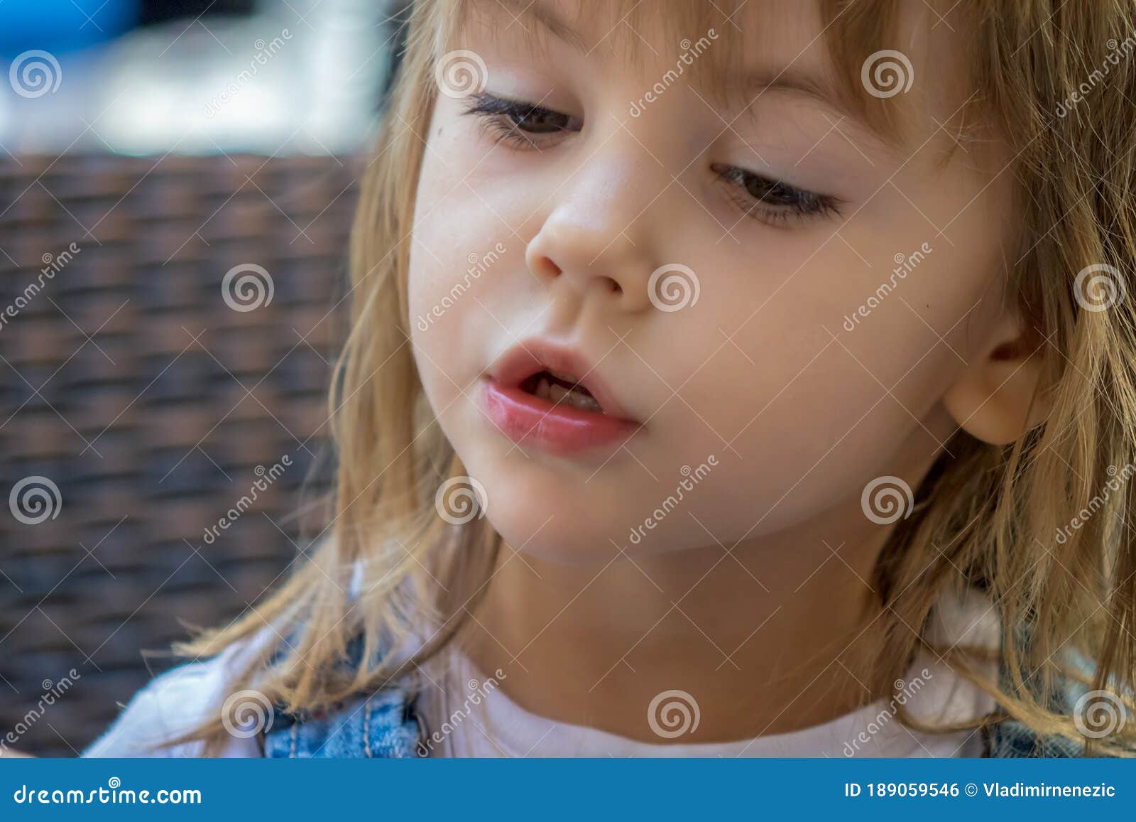 Adorable Little Girl`s Expression Stock Photo - Image of hope, child ...