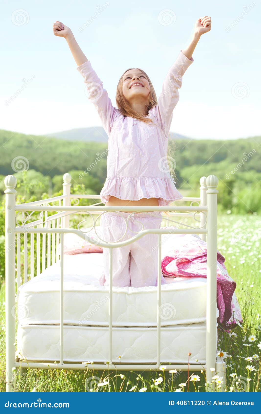 Child in field stock photo. Image of cozy, girl, green - 40811220