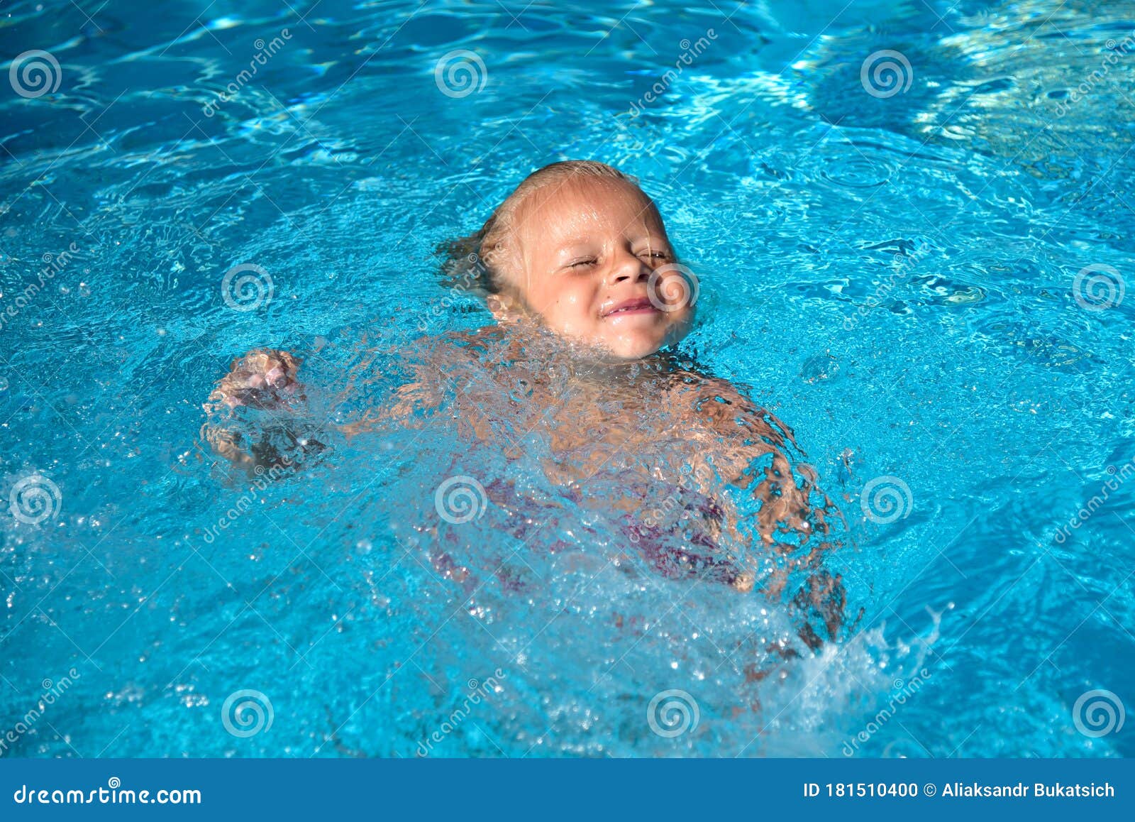 Child Girl Drowning in the Pool Stock Photo - Image of youth, failure ...