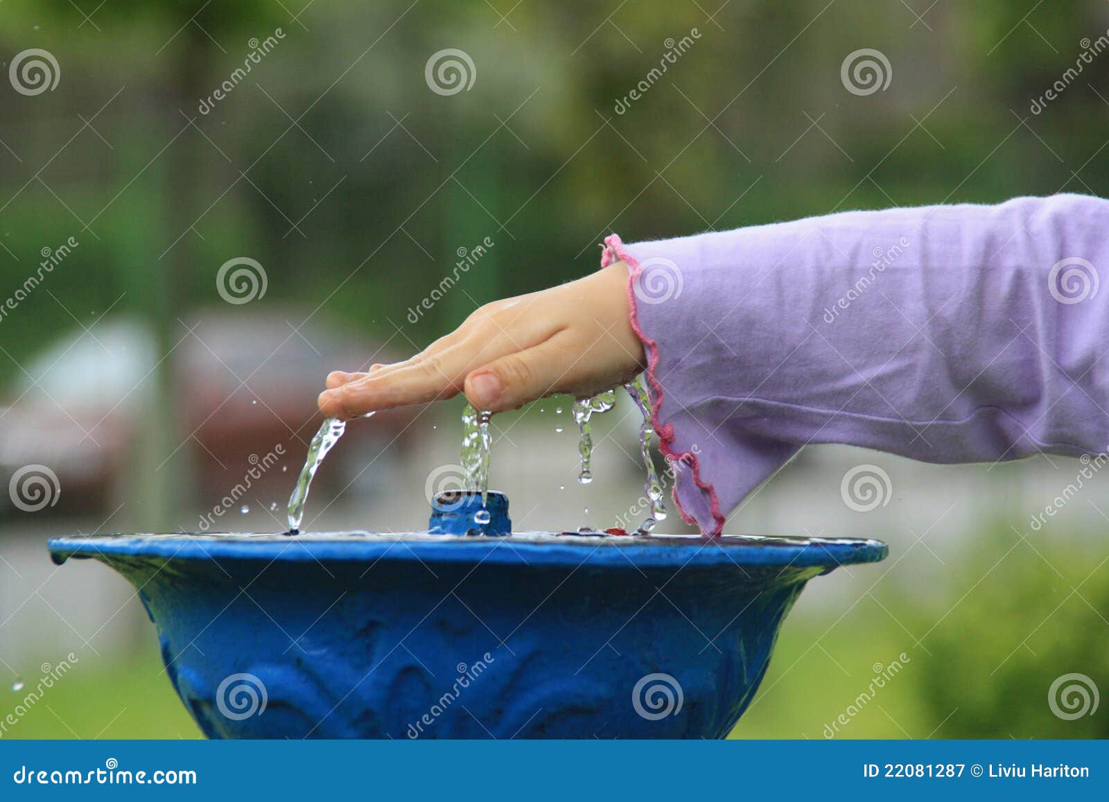 Child hand over water stock image. Image of child, hand - 22081287