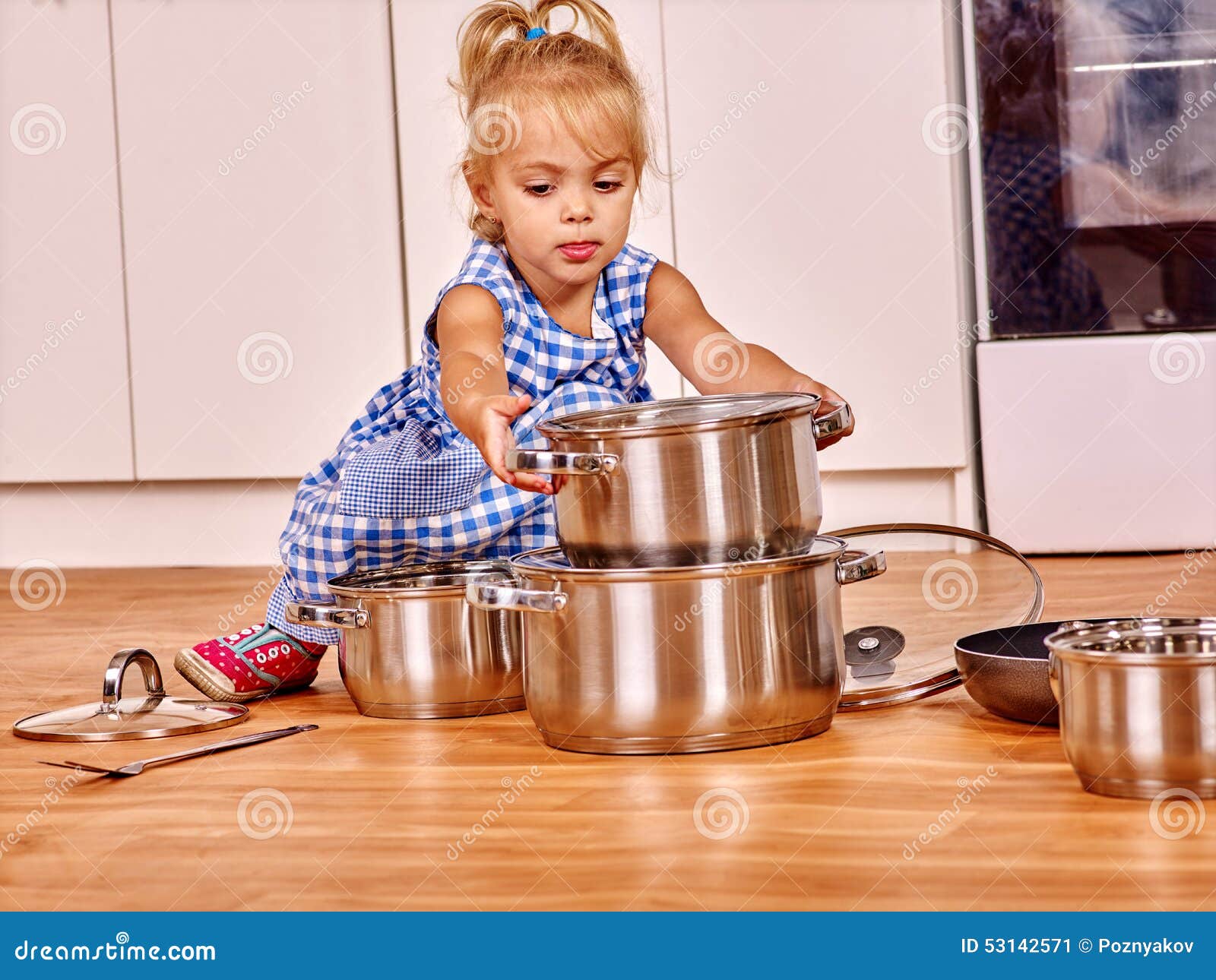 Child Holdig Pan at Kitchen Stock Image - Image of food, indoors: 53142571