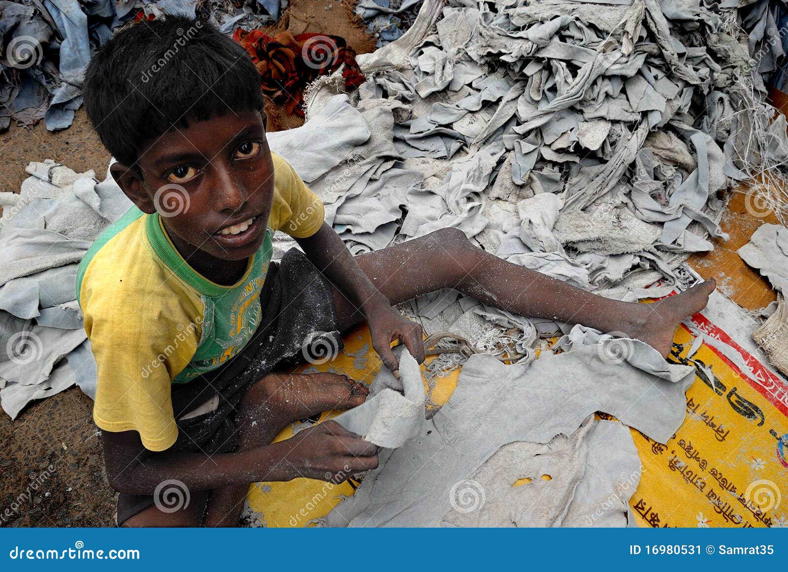 CHILD LABOUR in INDIA editorial photo. Image of social - 16980531