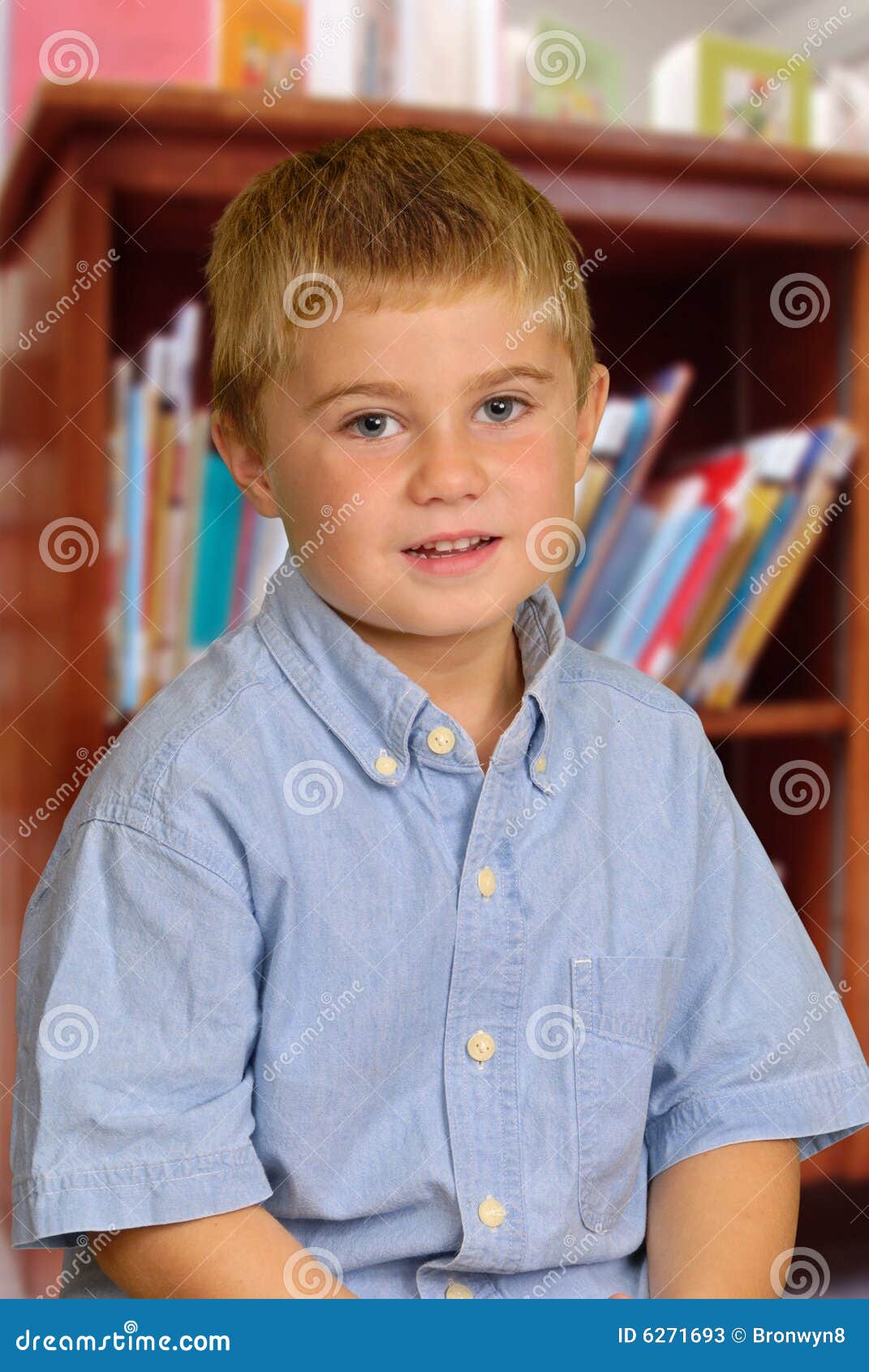 Child in Library stock image. Image of success, learning - 6271693