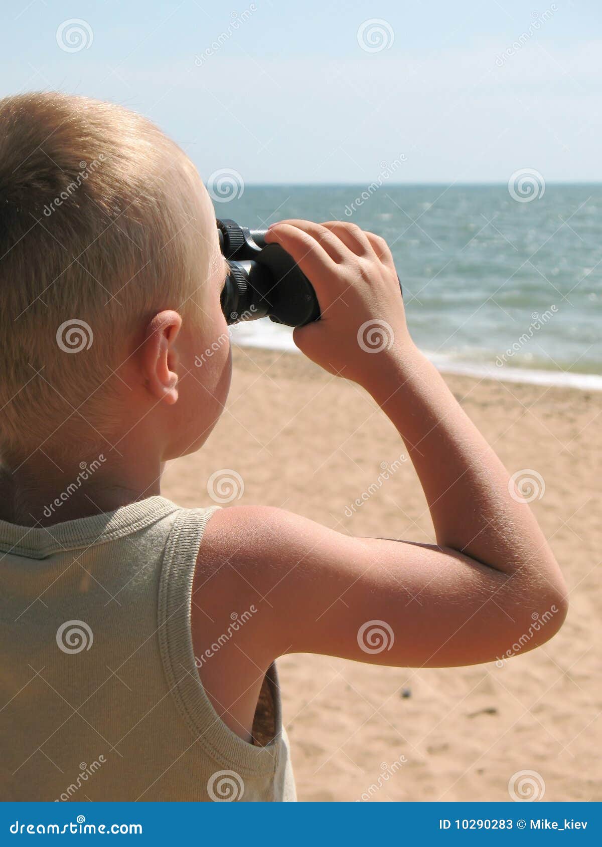 Child Looking through Binoculars Stock Image - Image of lens, human ...