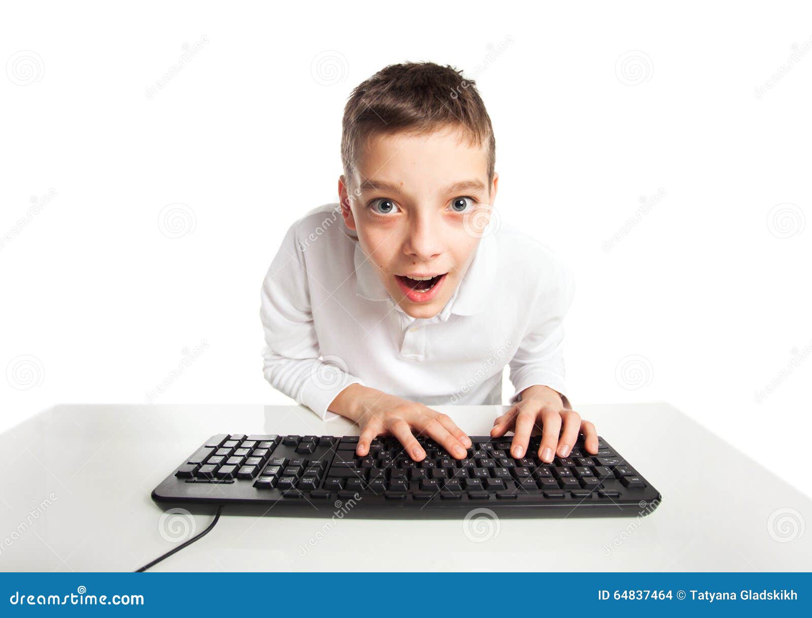 Child looking at computer stock photo. Image of curiosity - 64837464
