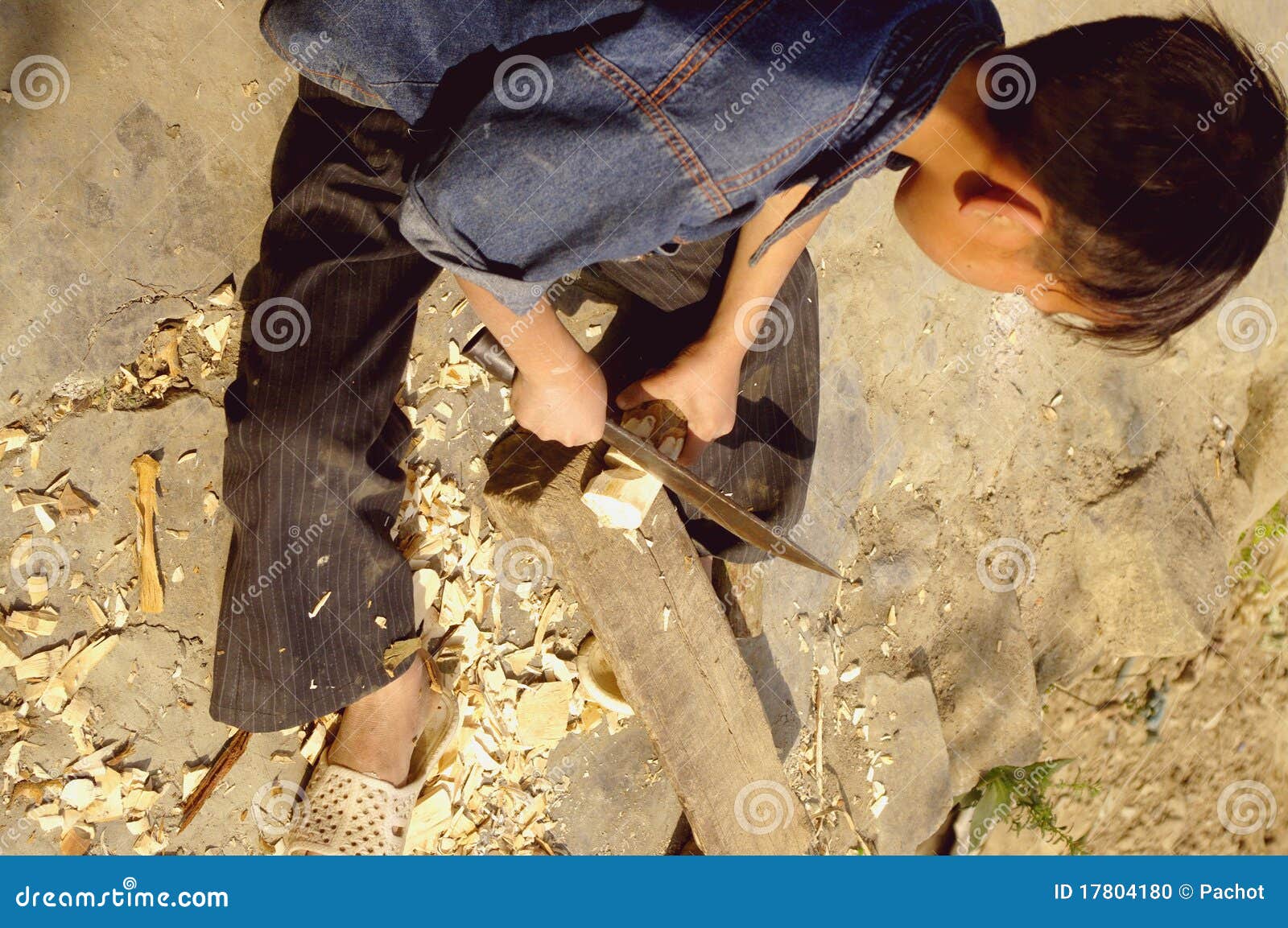 Child and machete editorial image. Image of asia, carving - 17804180
