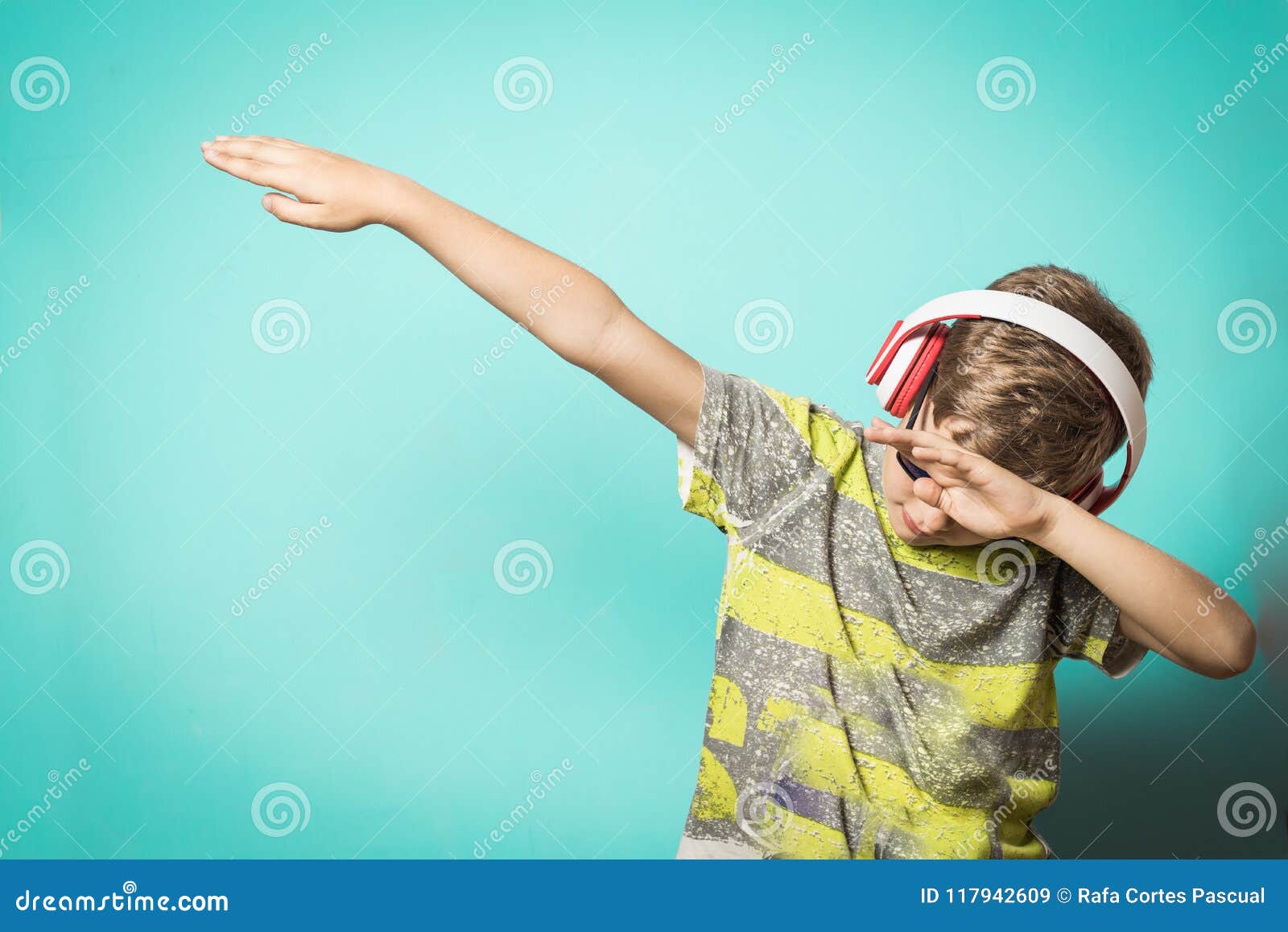 Child making Dab stock image. Image of trend, male, masculine - 117942609