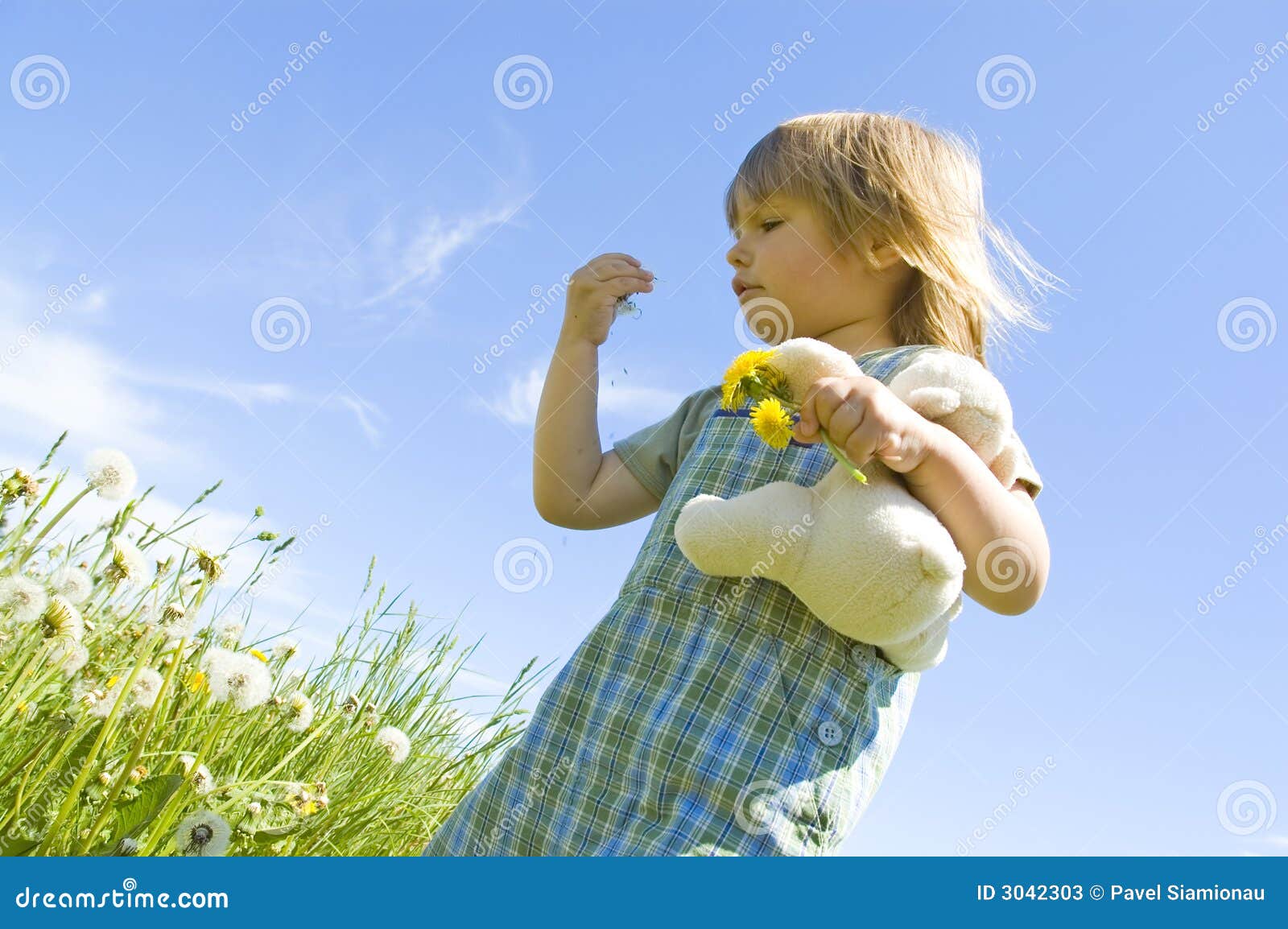 Child in the meadow stock image. Image of field, games - 3042303