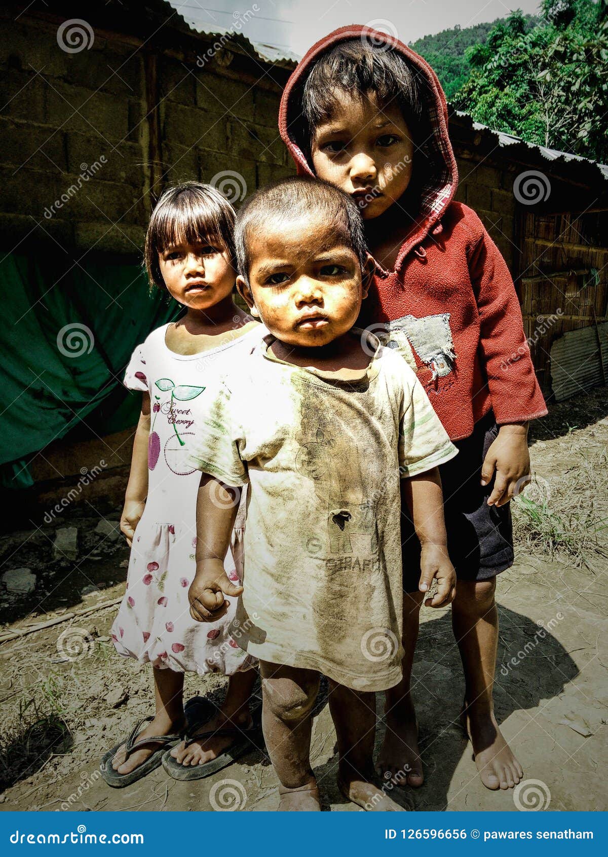 The child of mlabri tribe. editorial photo. Image of dingy - 126596656