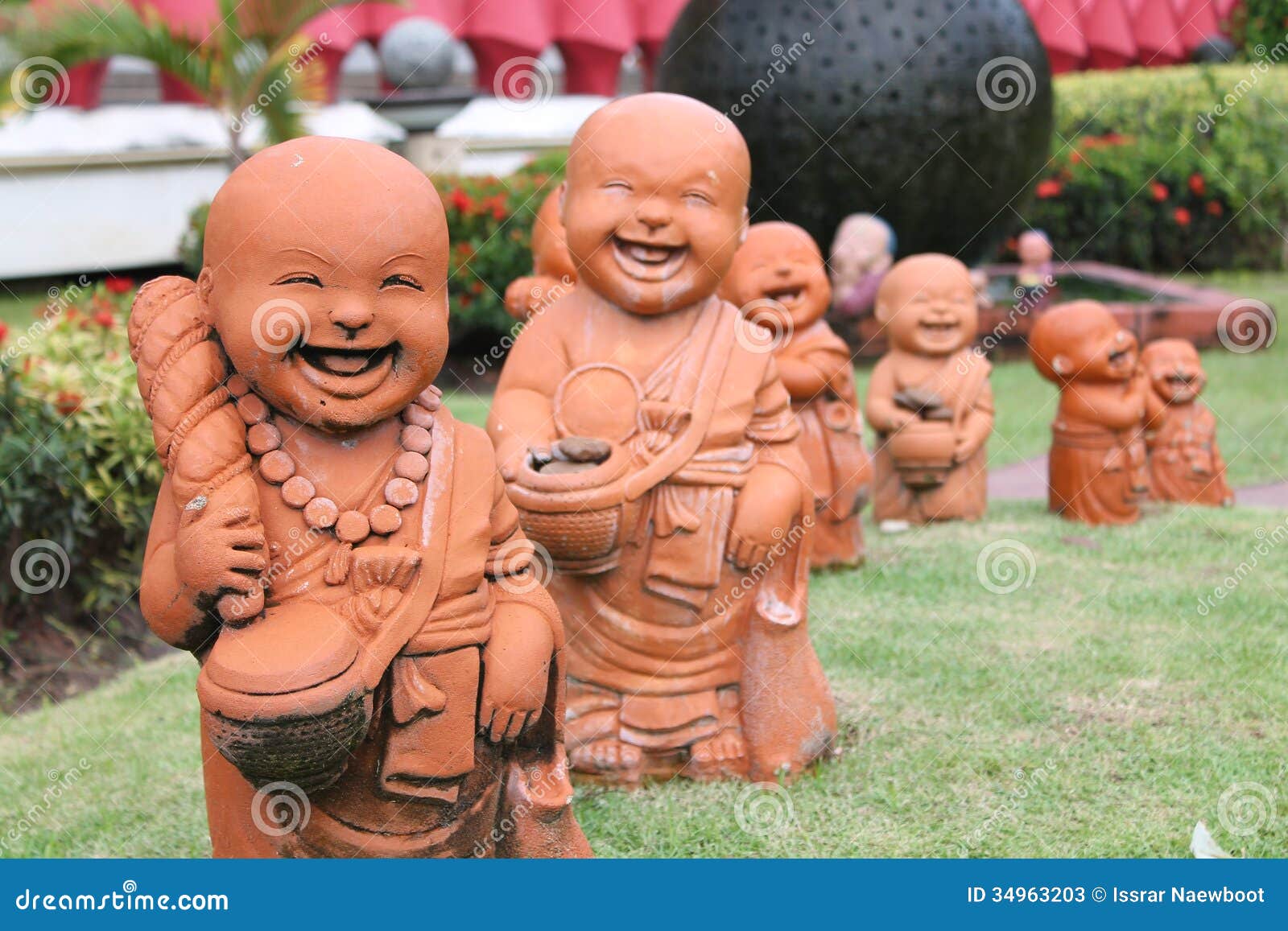 Child Monk Dolls , the Art of Statue in the Temple Stock Image - Image ...