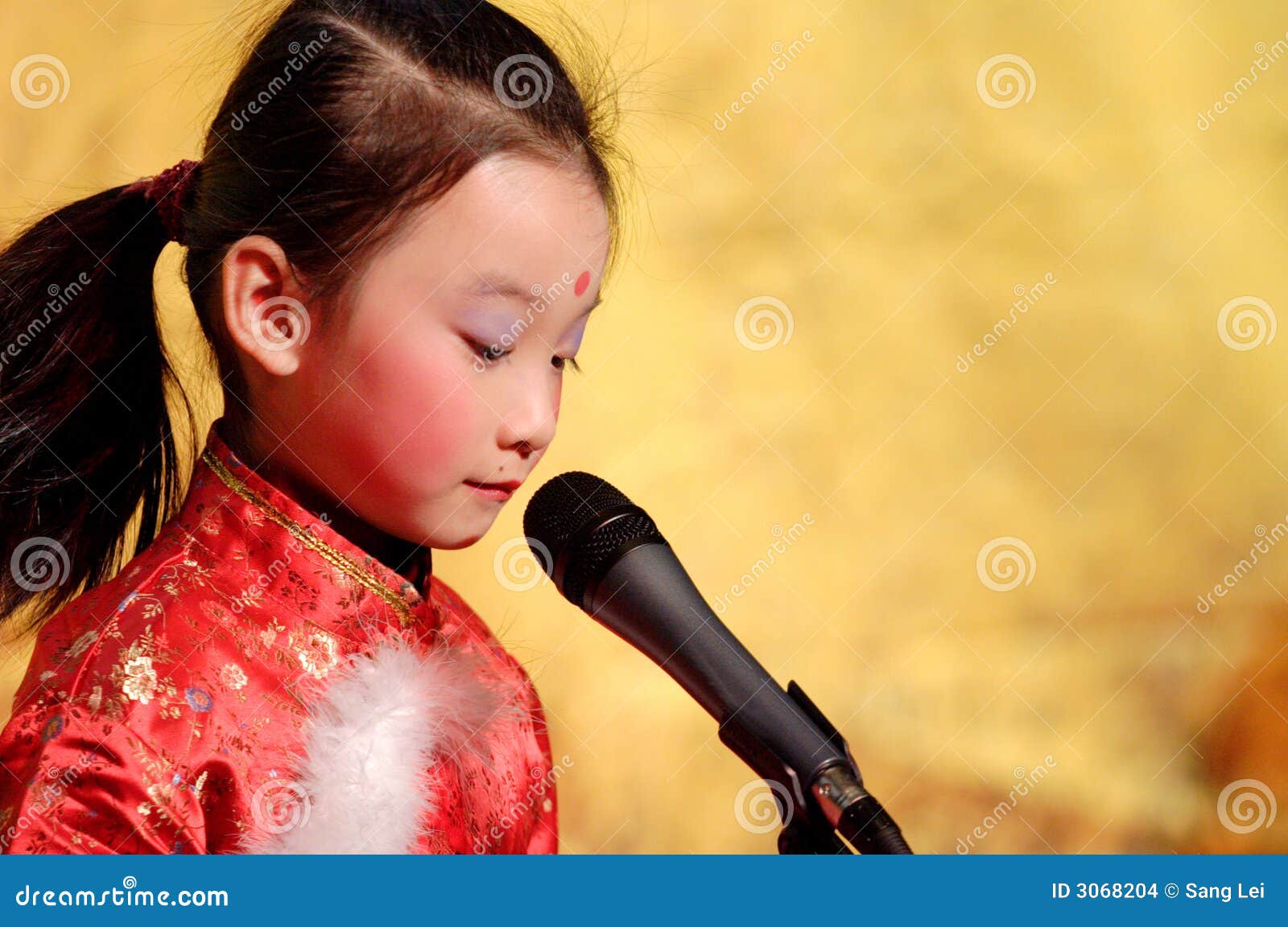 Child performance stock photo. Image of chinese, sing - 3068204