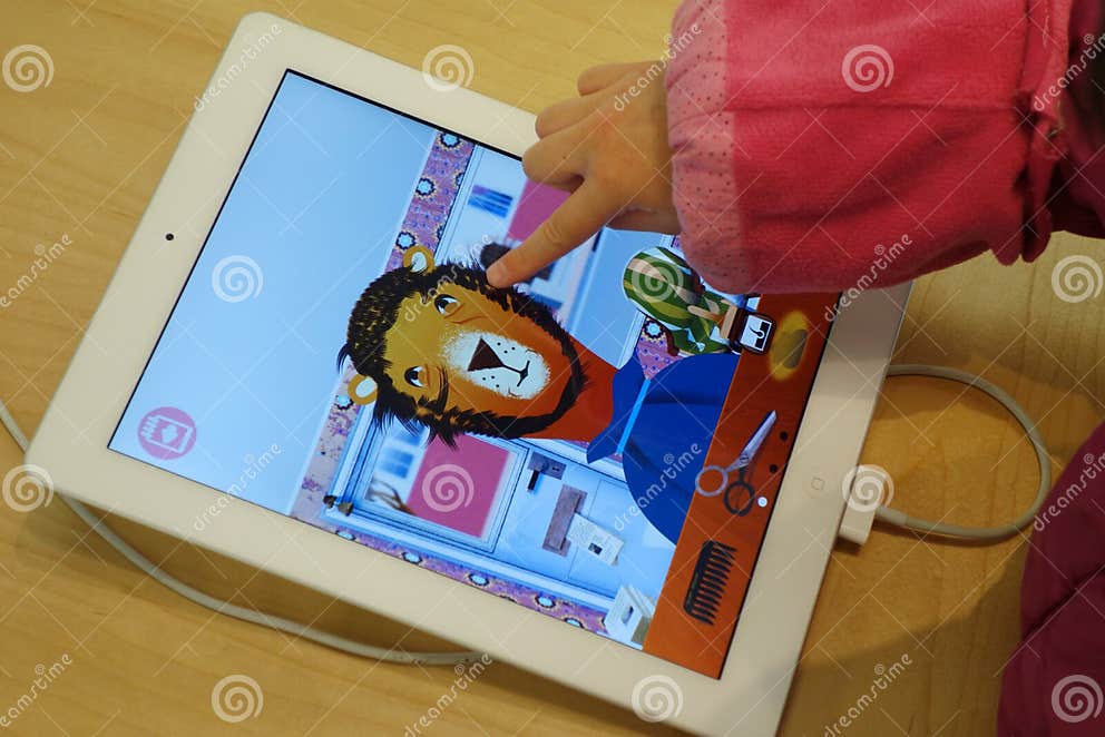 Child playing ipad editorial stock image. Image of ebook - 29503109