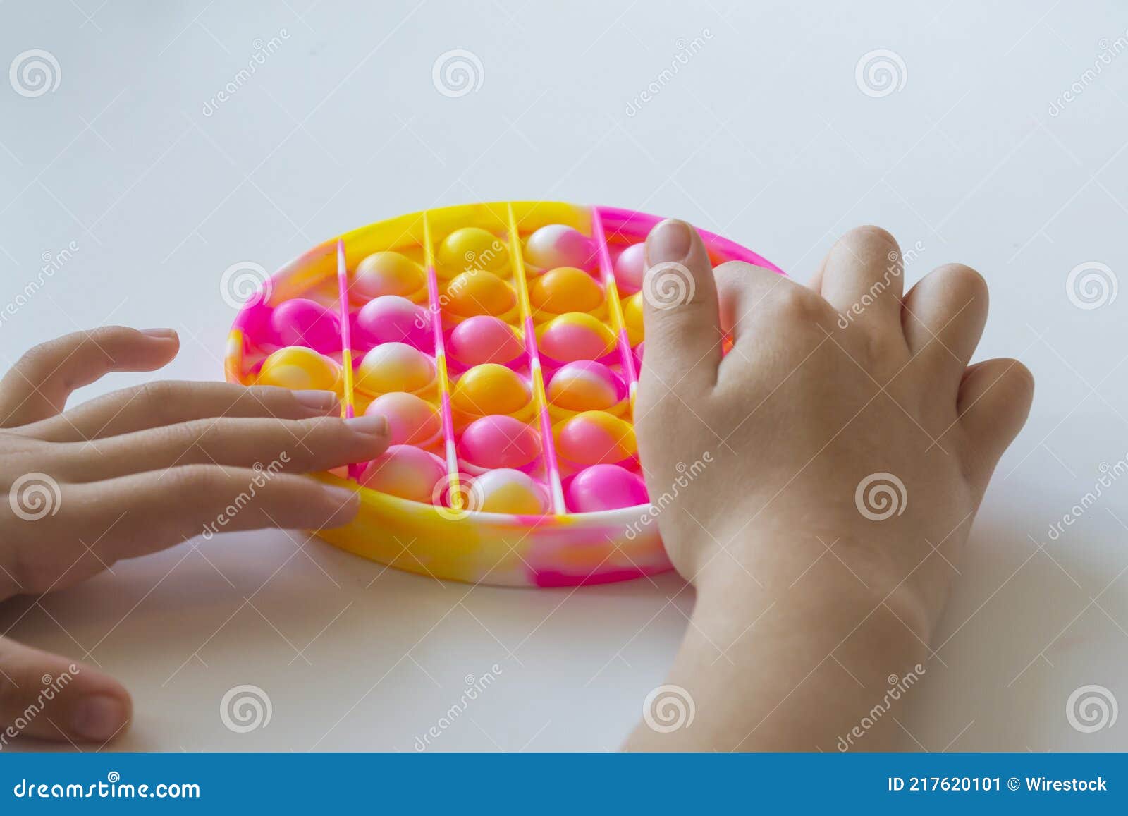 Child is Playing the Pop it Game Stock Image - Image of plastic, hands ...