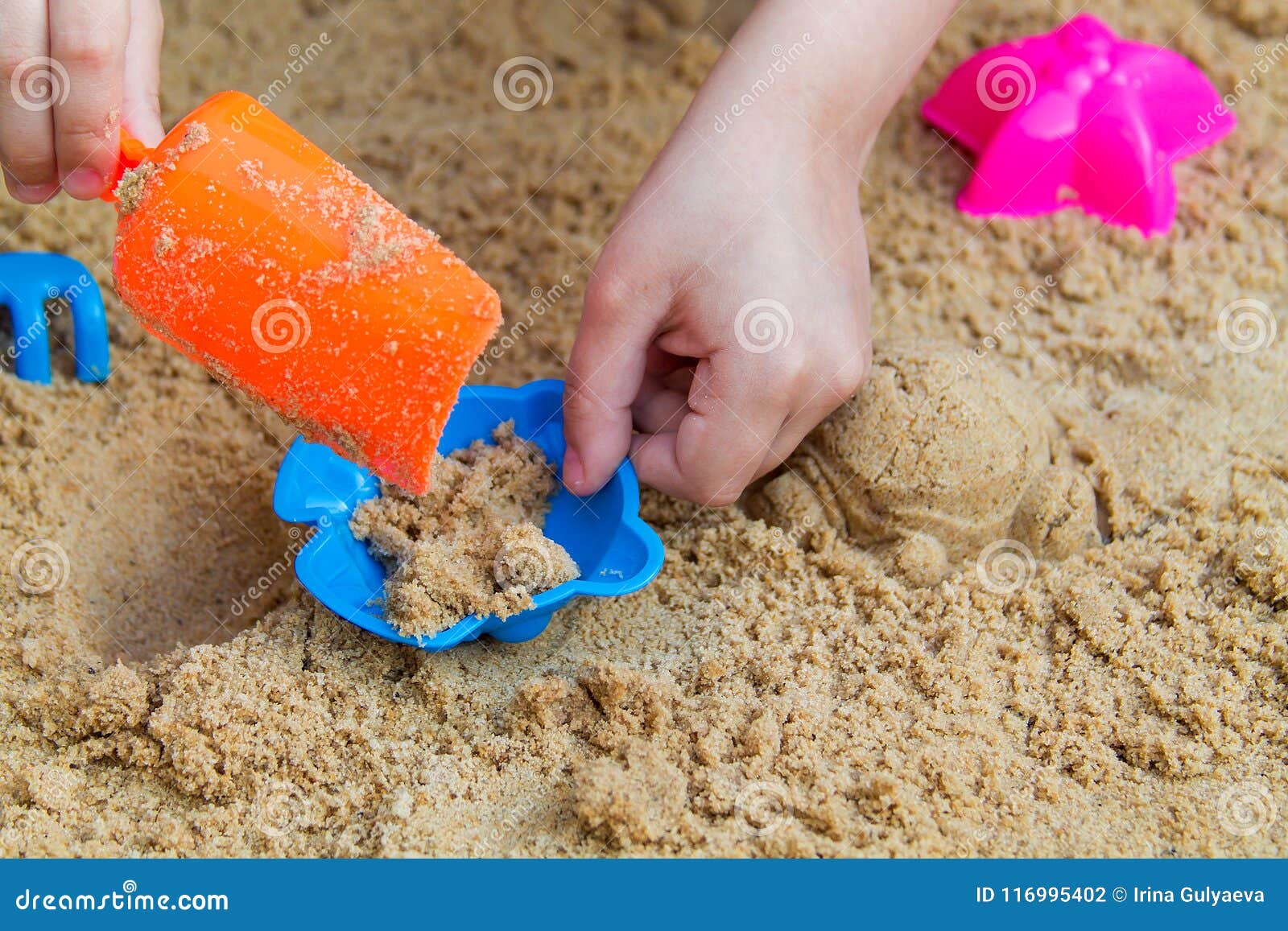 Child Playing in the Sandbox Stock Photo - Image of concept, pour ...