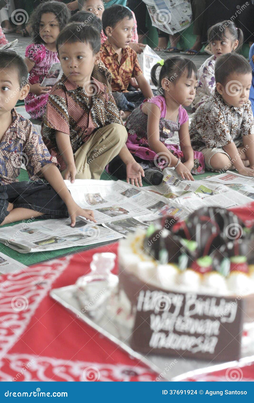 A CHILD READING a NEWSPAPER on a NATIONAL PRESS Editorial Stock Image ...