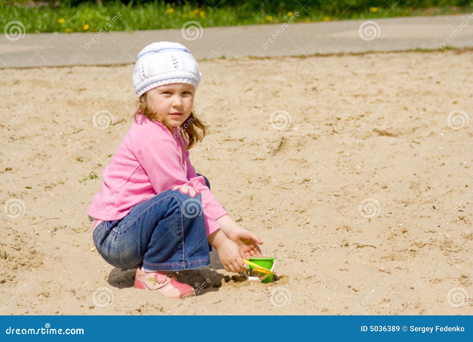 The child in sandbox stock image. Image of press, cool - 5036389