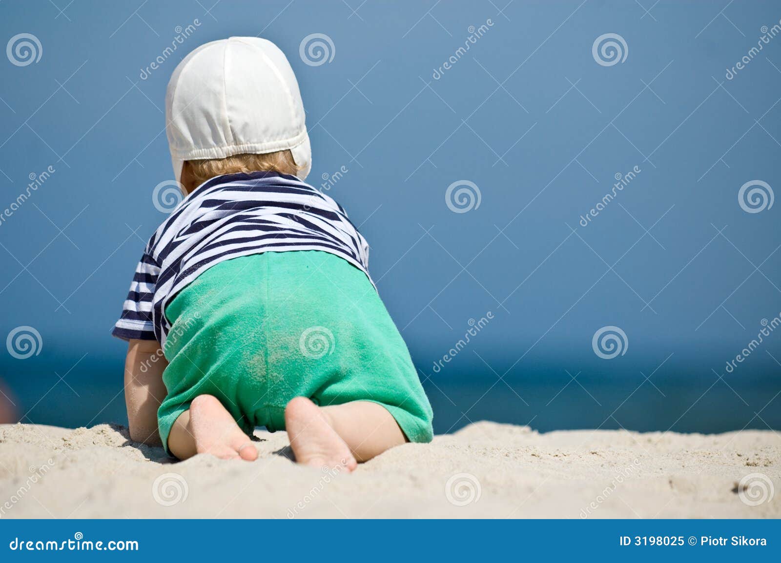 Child at seaside stock image. Image of crawling, young - 3198025