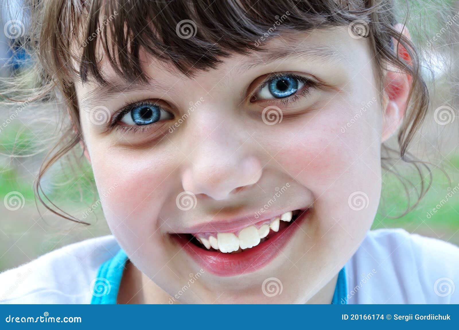 Child smiling stock photo. Image of beauty, kids, green - 20166174
