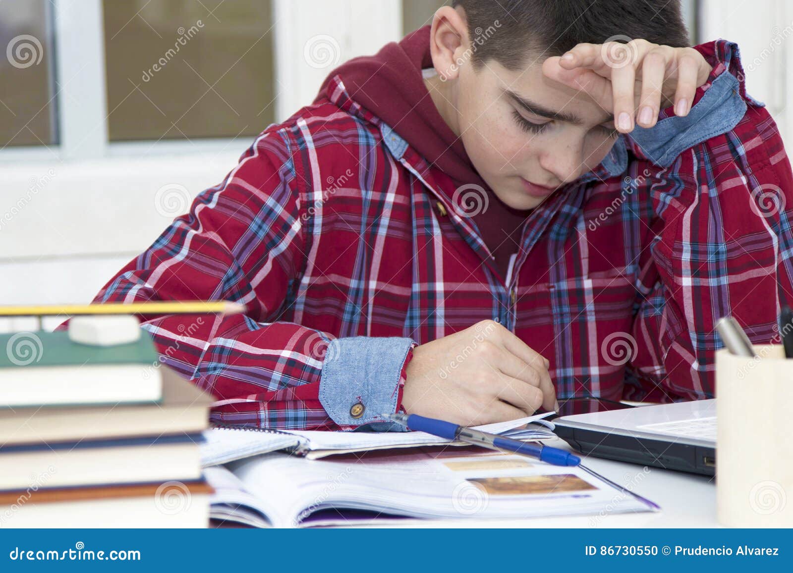 Child studying stock photo. Image of cute, house, indoors - 86730550