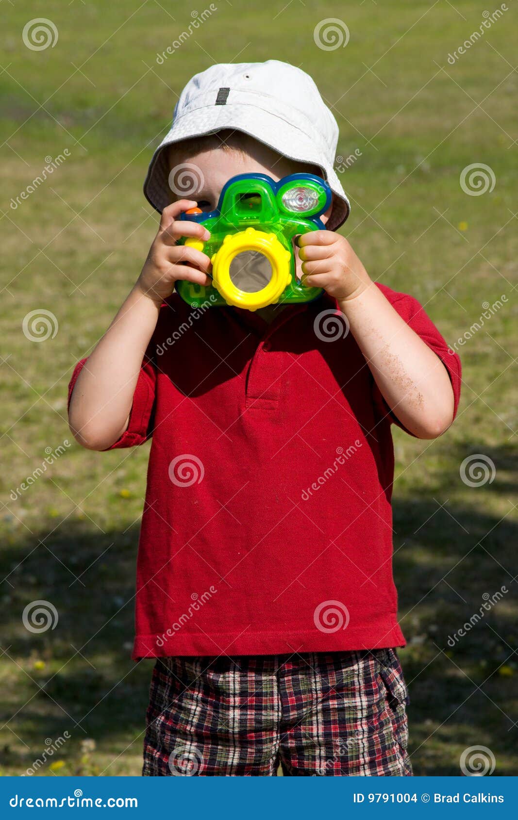 Child taking photos stock photo. Image of camera, toys - 9791004