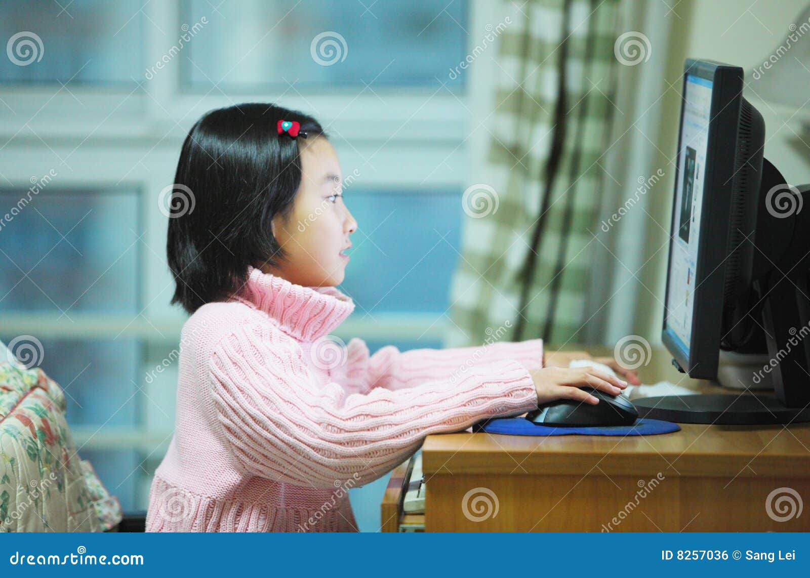 Child use computer stock photo. Image of modern, table - 8257036
