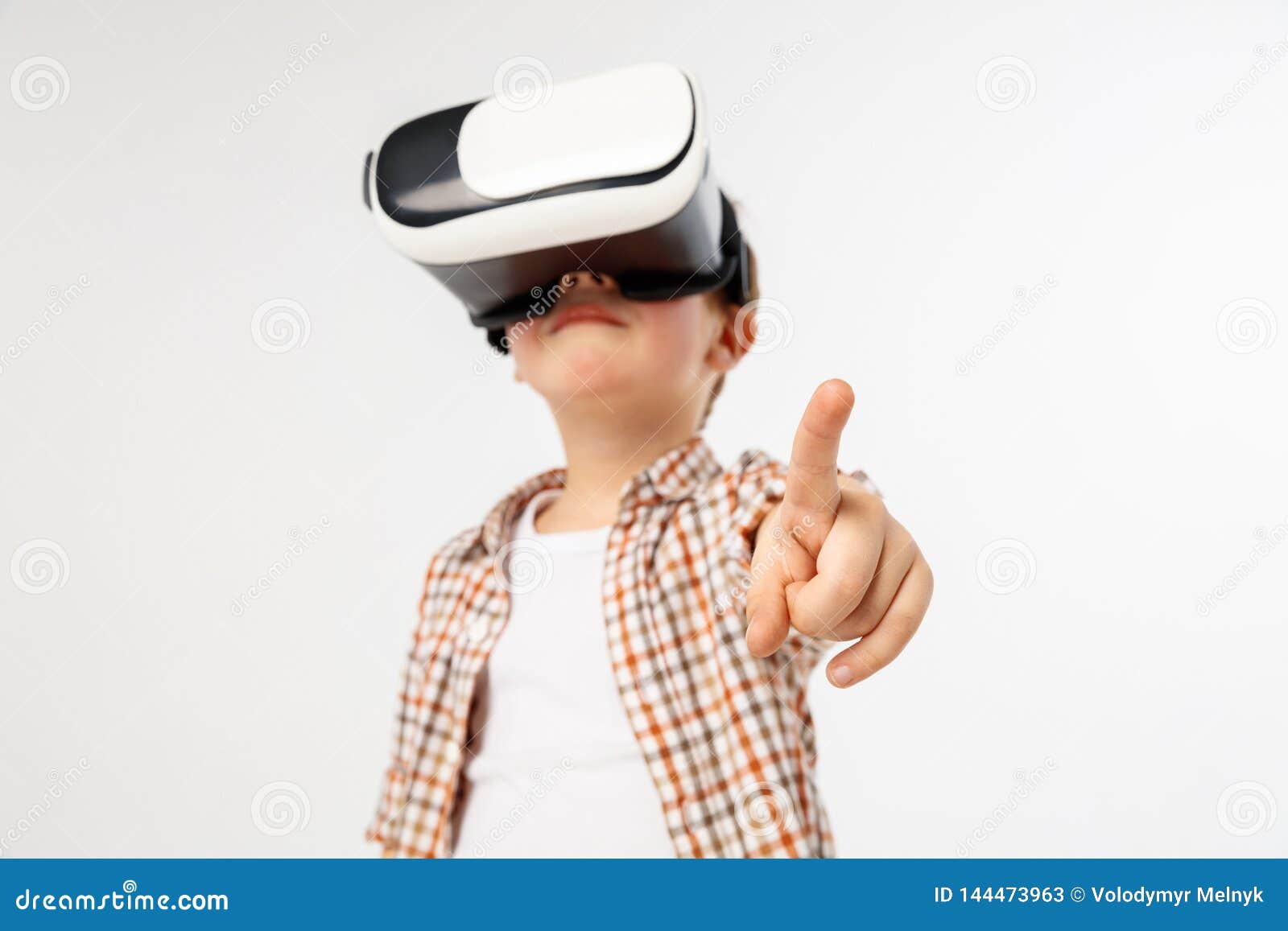 Child with Virtual Reality Headset Stock Image - Image of interacting ... Child with Virtual Reality Headset Stock Image - Image of interacting ...