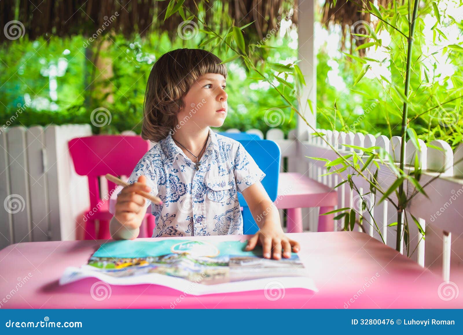 Child write a letter stock photo. Image of person, vacations - 32800476