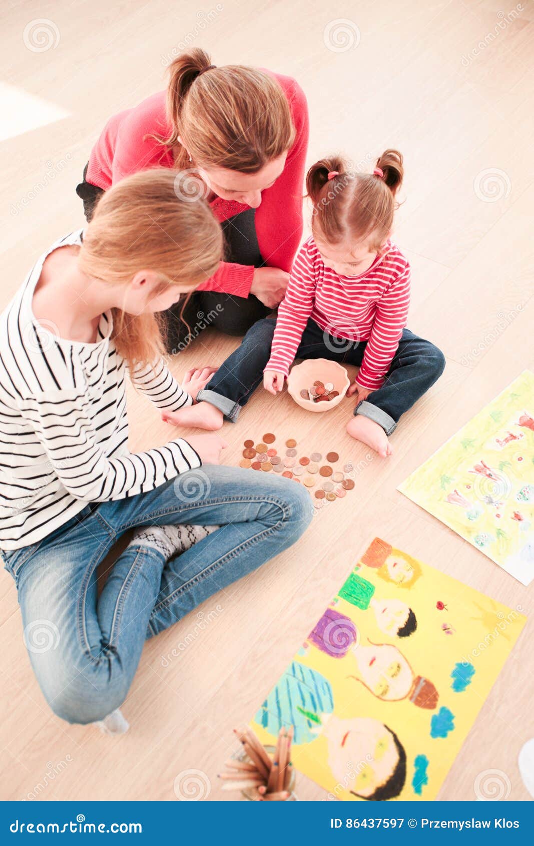 Children counting money stock image. Image of money, child - 86437597