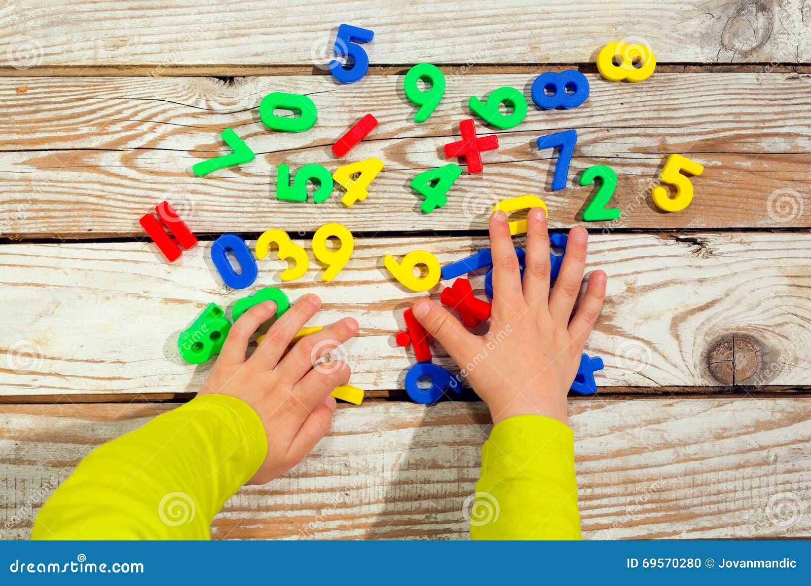Children Digits on the Table. Stock Photo - Image of child, educate ...
