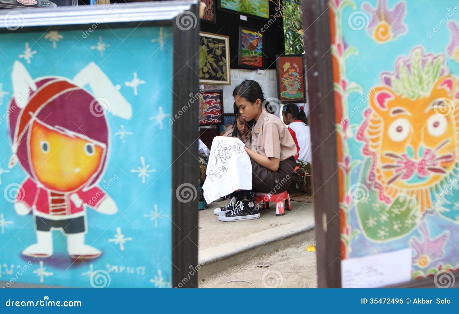 Drawing Batik Process Using Traditional Tools Editorial Photo ...