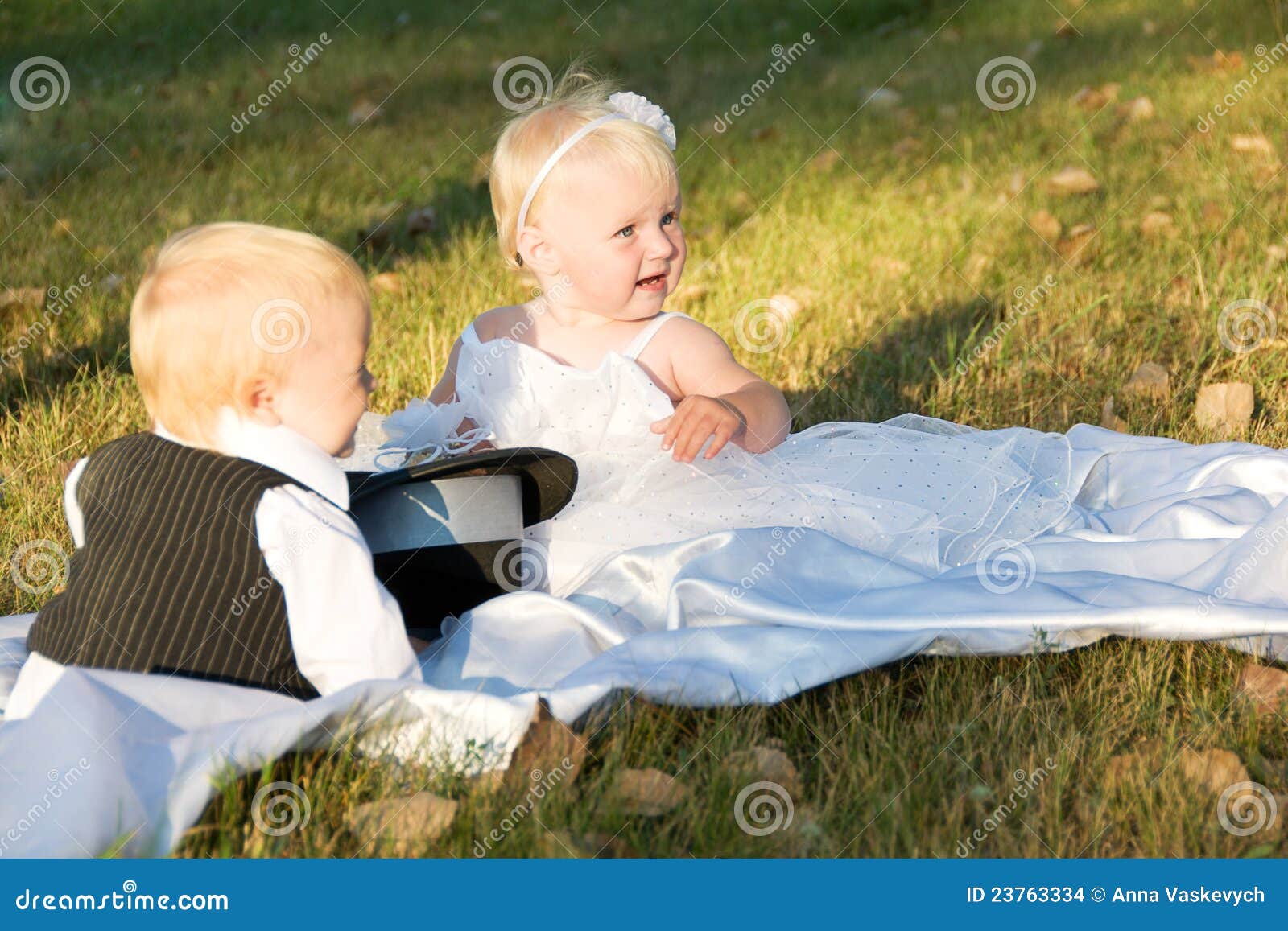 Children Dressed As Bride and Groom Stock Photo - Image of child, girl ...