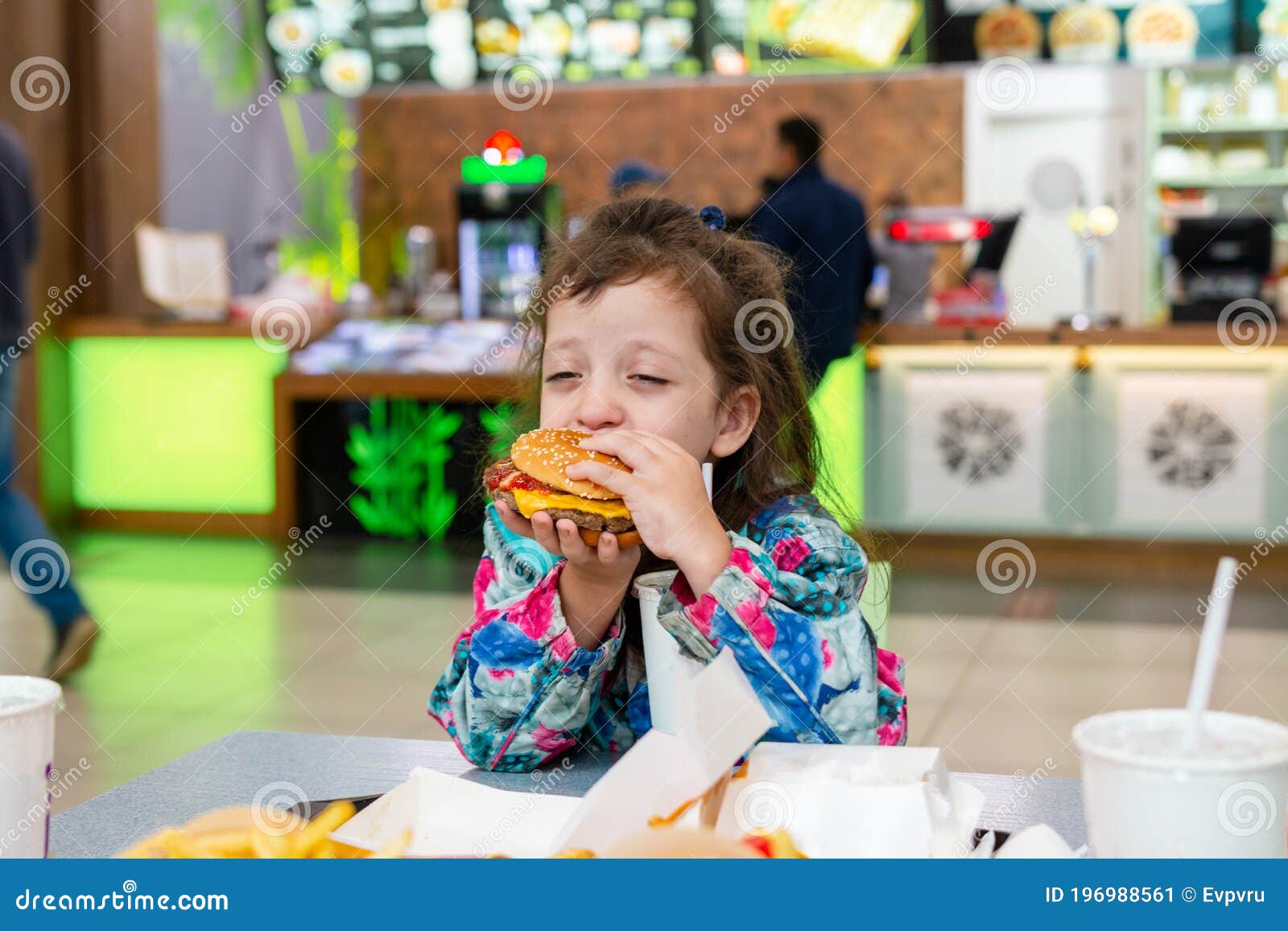 Children eat fast food stock image. Image of childhood - 196988561