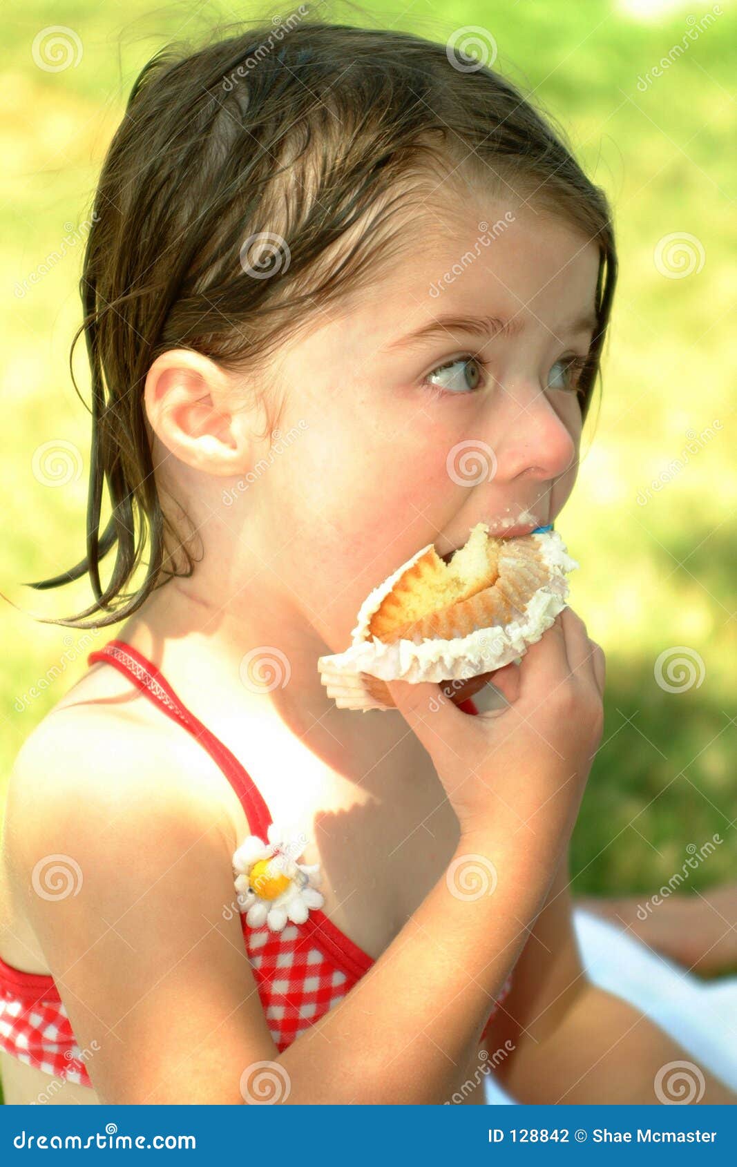 Children-Eating Cupcakes stock photo. Image of daughter - 128842
