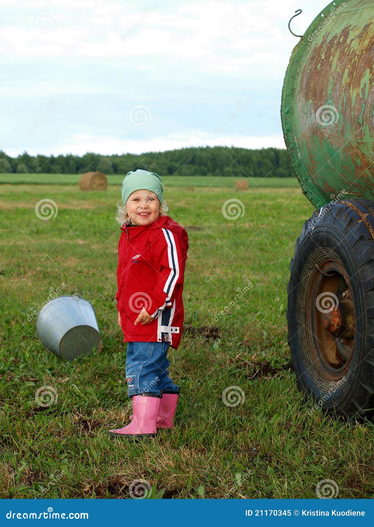 Children In Farm Picture. Image: 21170345