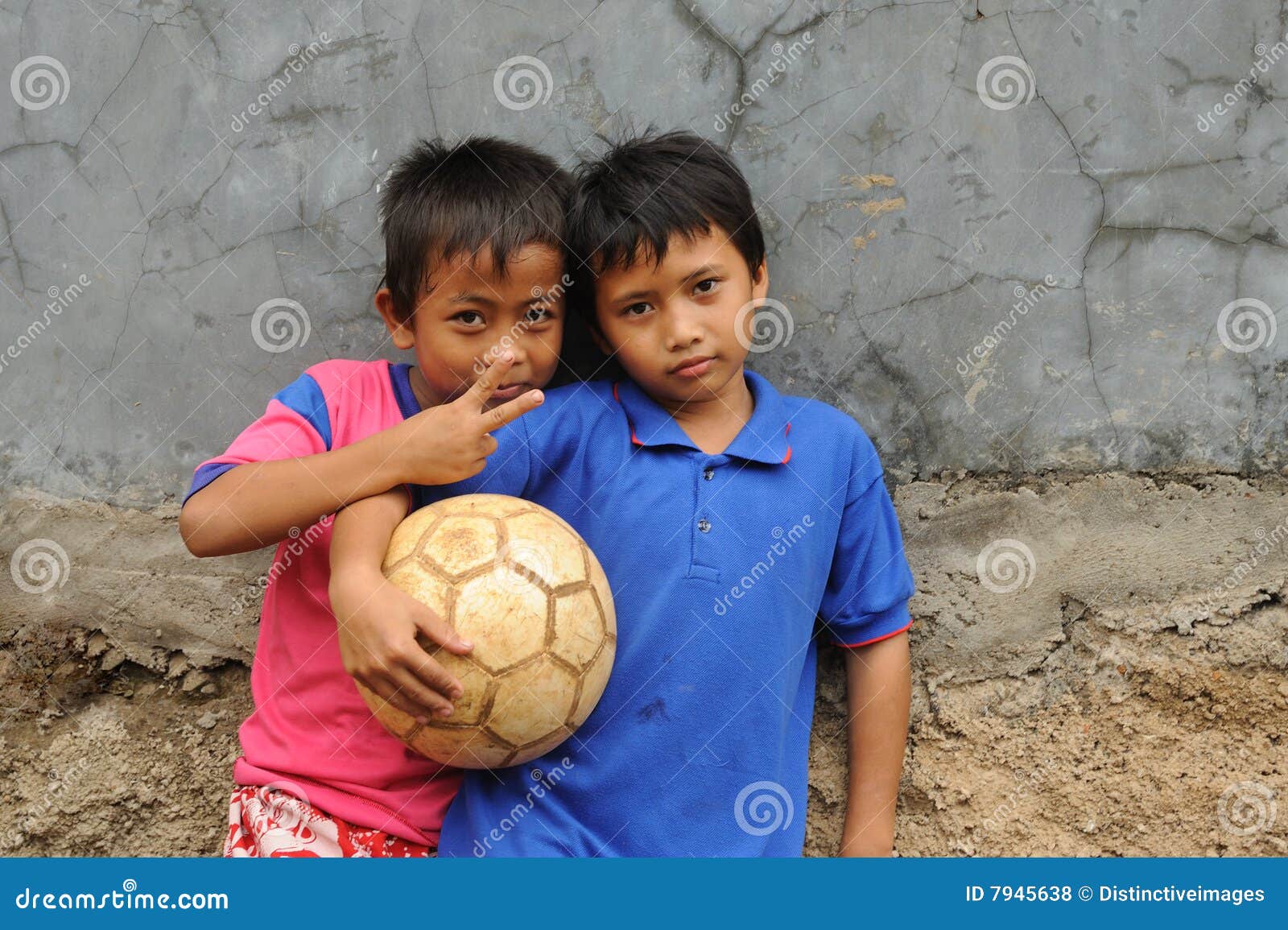 Children Friends in Poverty Stock Photo - Image of poverty, young: 7945638