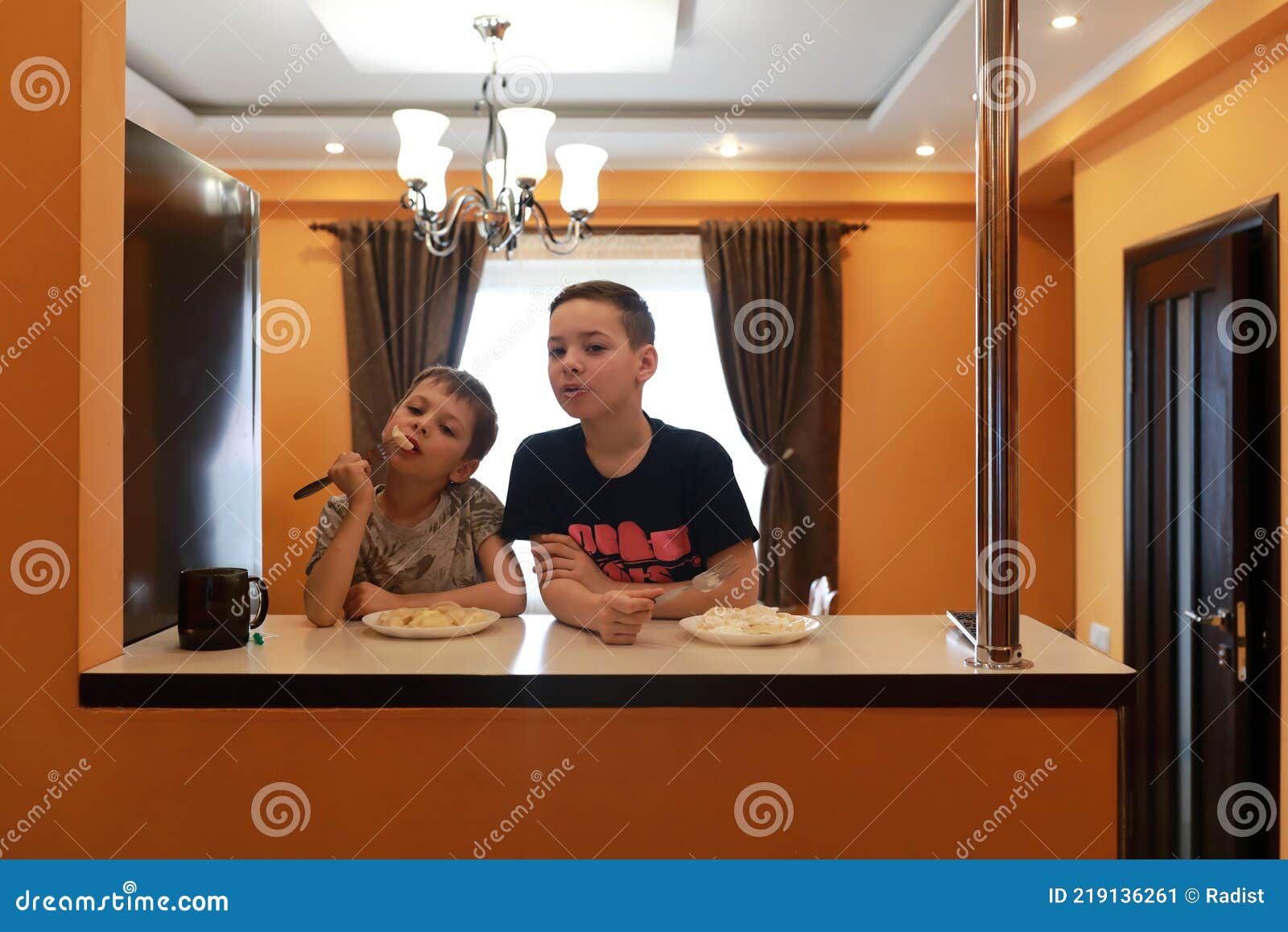 Children Have Breakfast at Bar Stock Image - Image of eating, morning ...