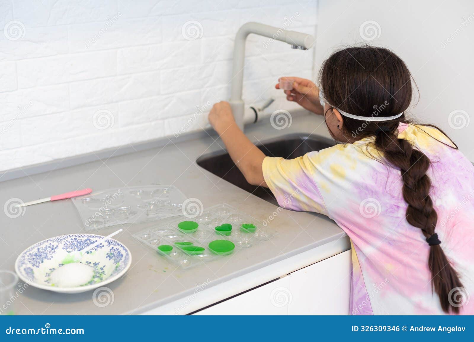Children are Learning and Doing Science Experiments. Little Girl ...