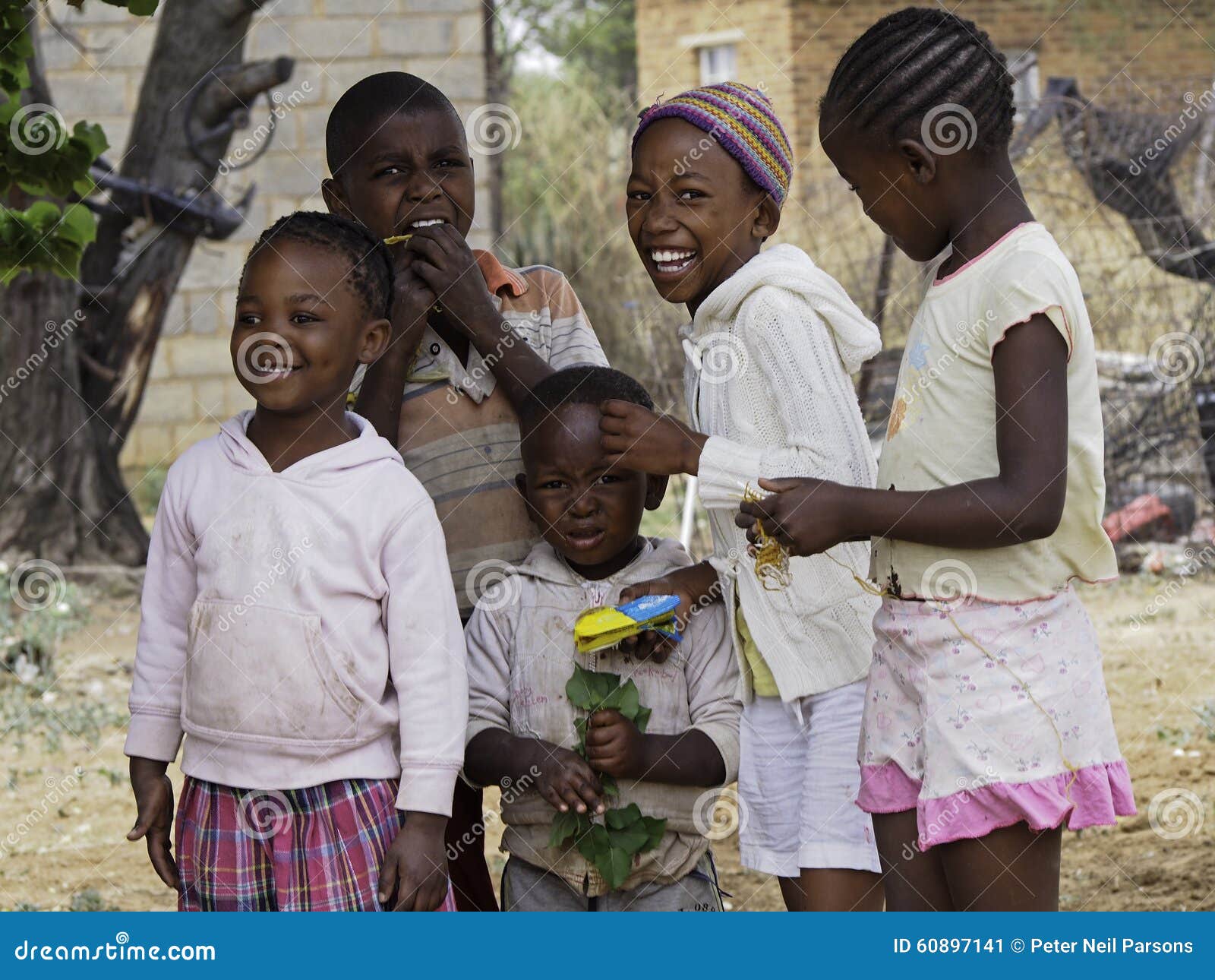 CHILDREN_LESOTHO foto editorial. Imagen de sonrisas, feliz - 60897141