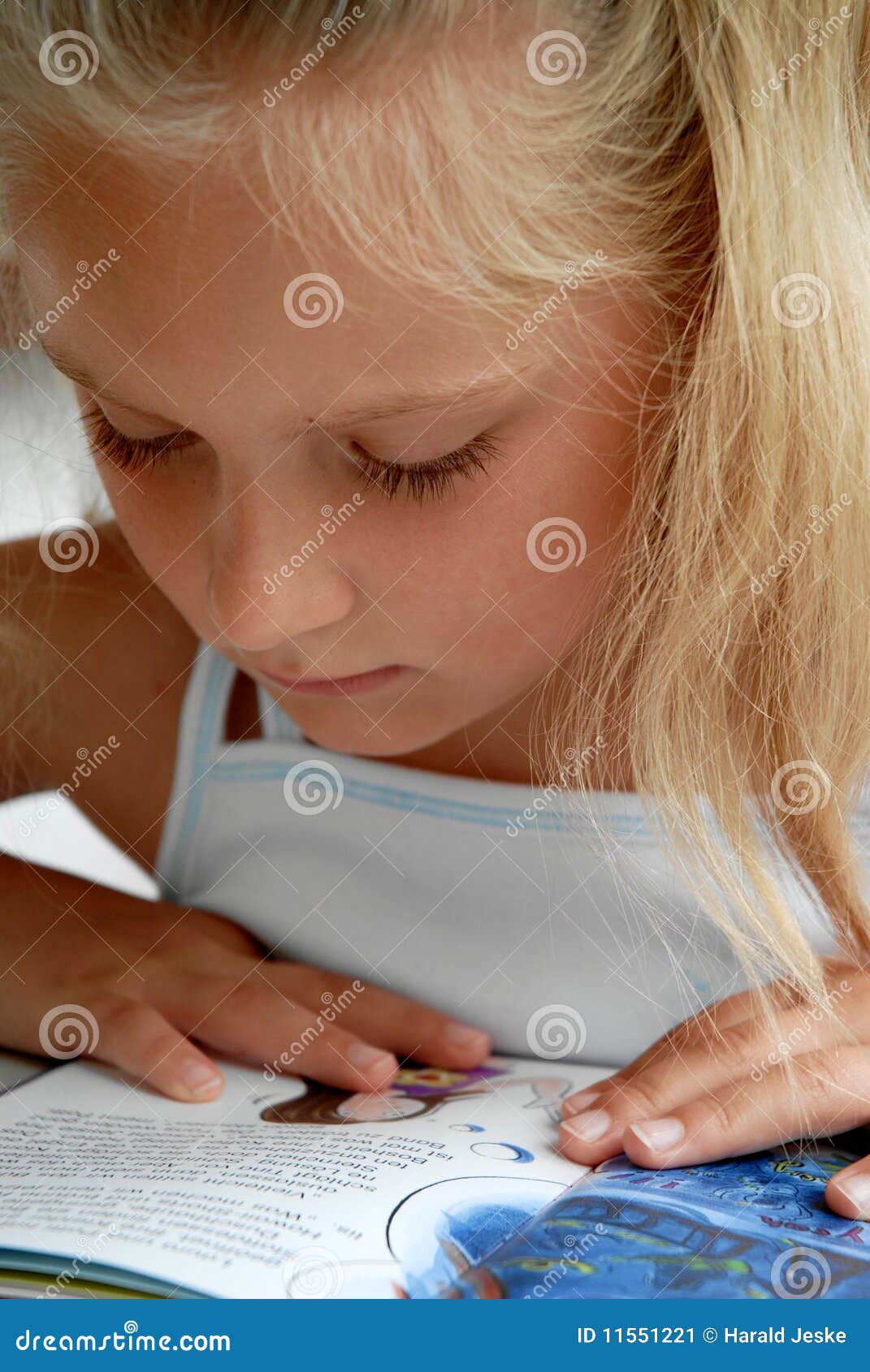 Children reading stock image. Image of goere, concentration - 11551221
