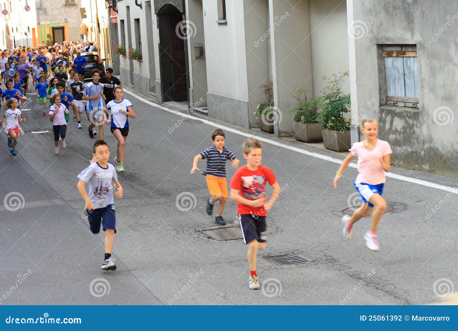Children run editorial photography. Image of runner, walking - 25061392