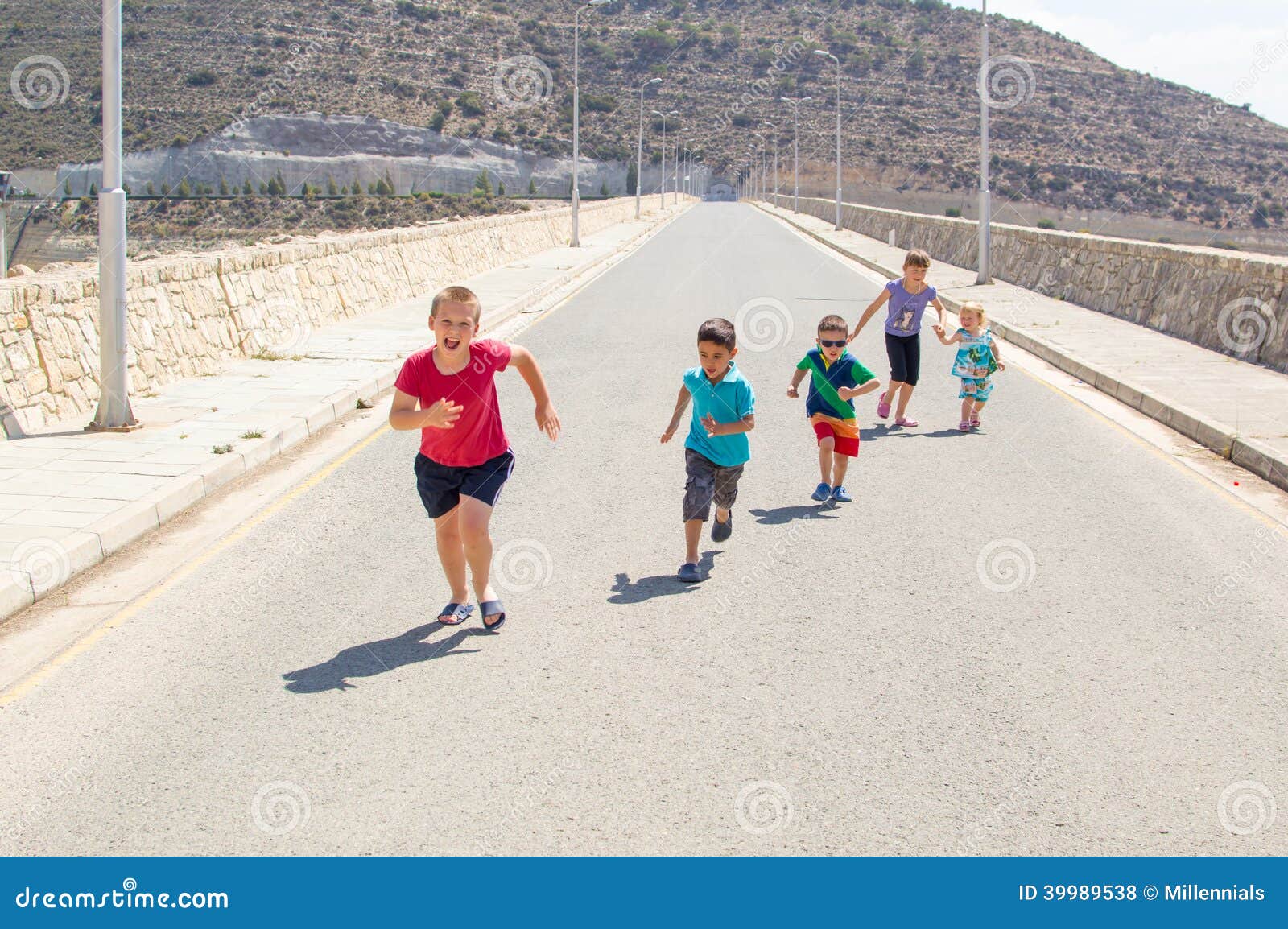 Children running race stock photo. Image of cute, faster - 39989538